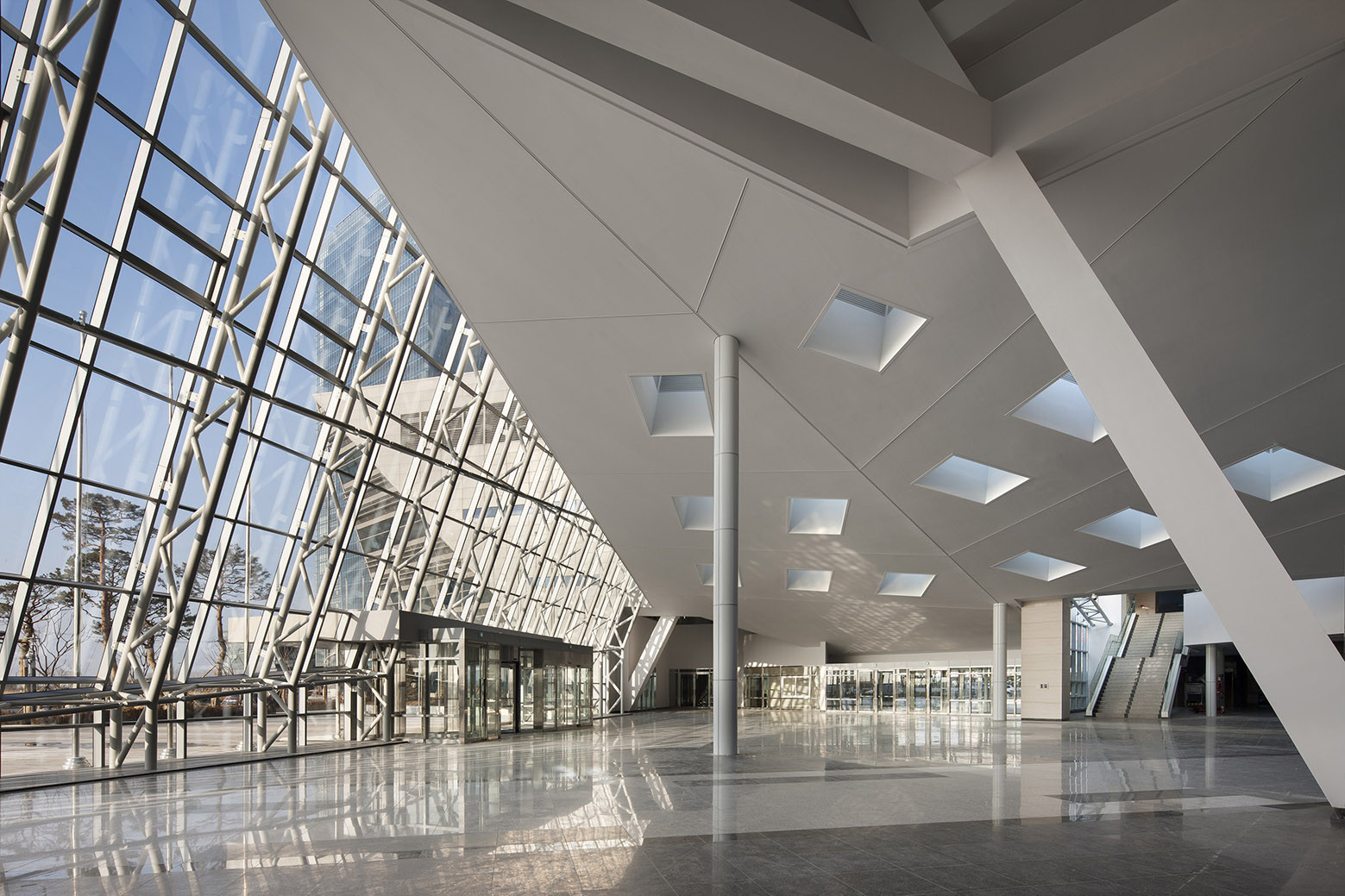 Gallery of G-Tower / HAEAHN Architecture + Designcamp Moonpark dmp ...