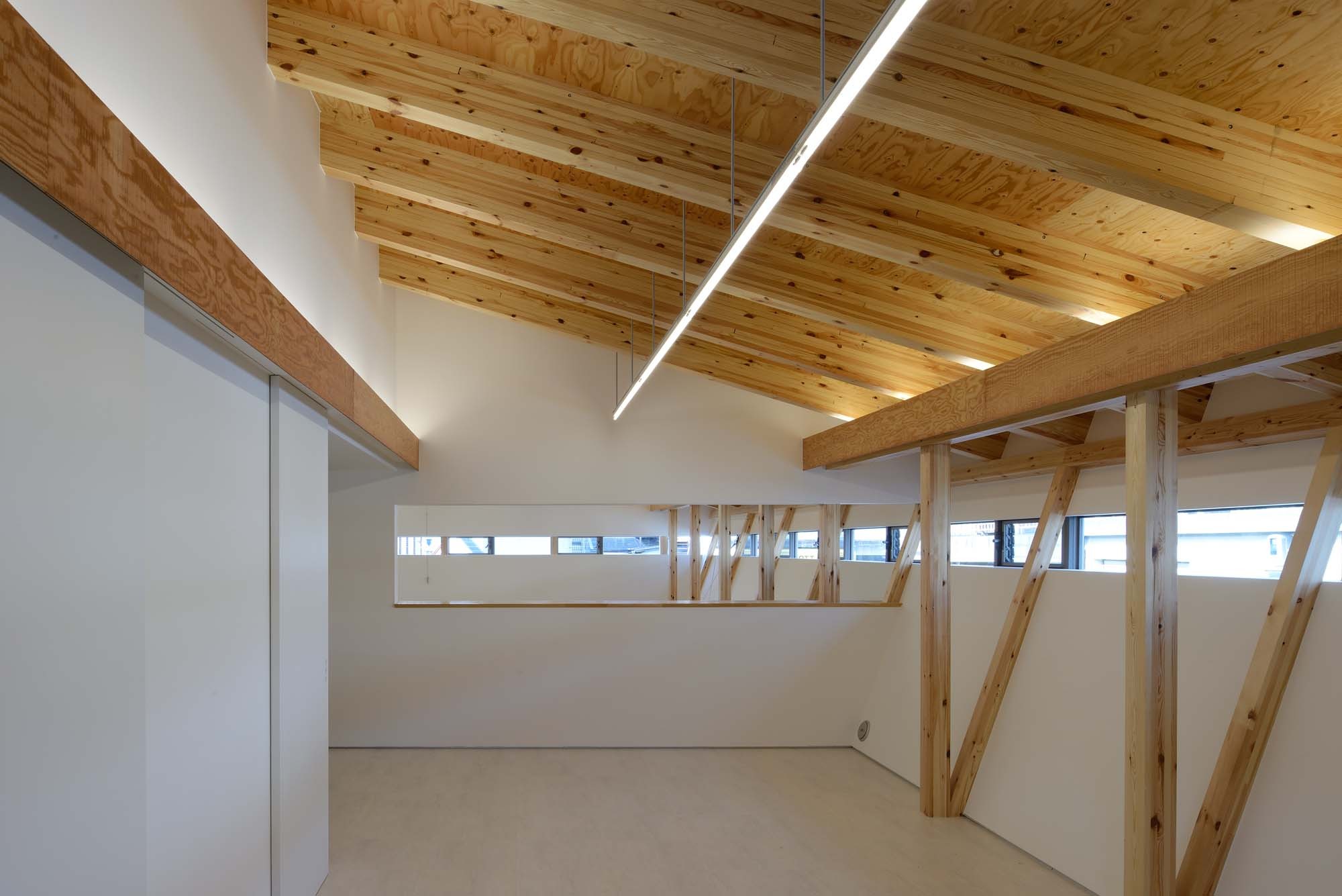 Gallery of Kusunokidai Assembly Hall / Yamamori Architect & Associates - 10