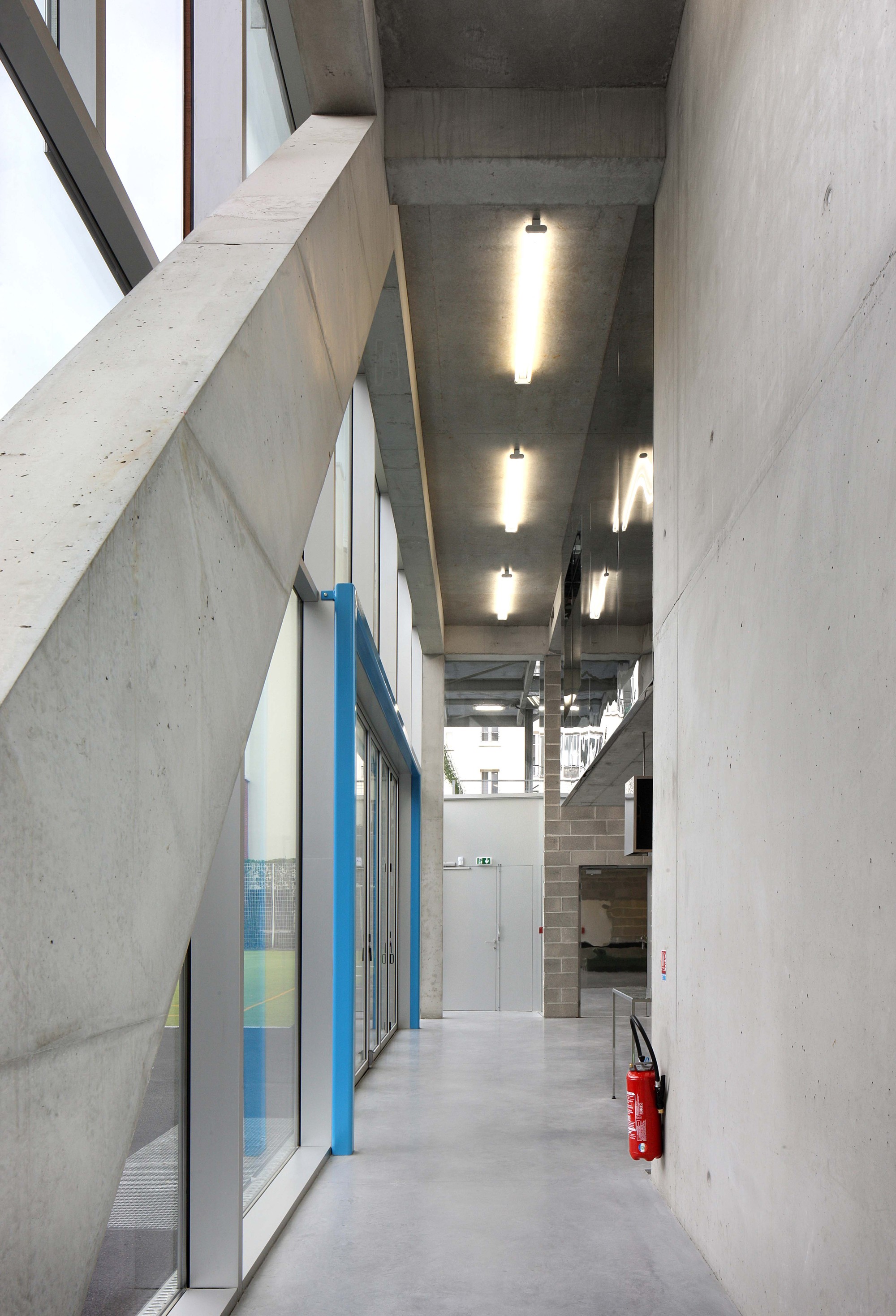 Gallery of Cultural and Sports Center / Bruther - 10