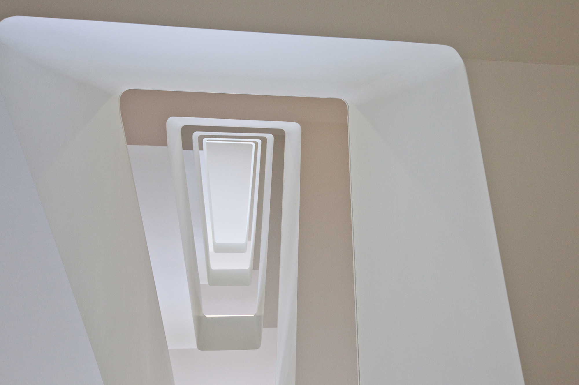 Gallery of Enovos Luxembourg Headquarter / Jim Clemes Atelier d ...