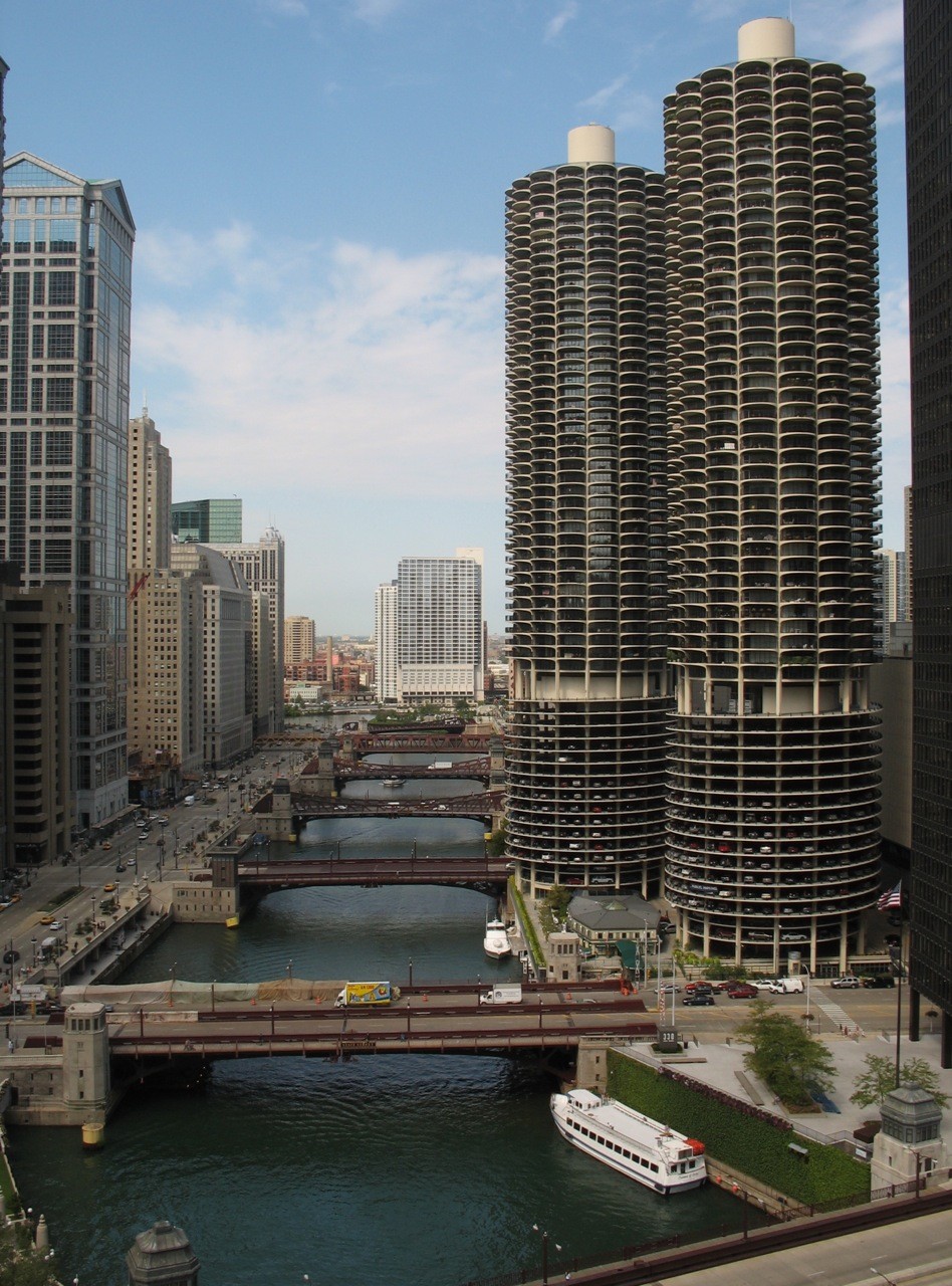 Video: Tightrope Walker Nik Wallenda Crosses Chicago's "Skyscraper ...
