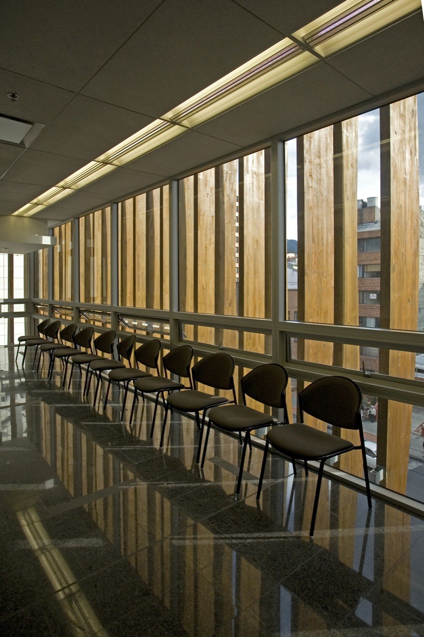 Gallery of Camber of Commerce Building in Chapinero / Daniel Bonilla ...