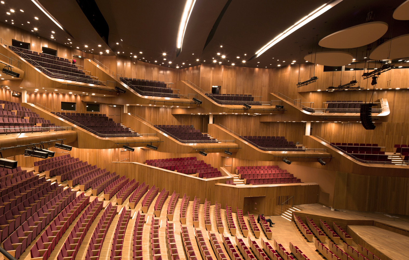 Gallery of Ice Kraków Congress Centre / IEA + Arata Isozaki ...