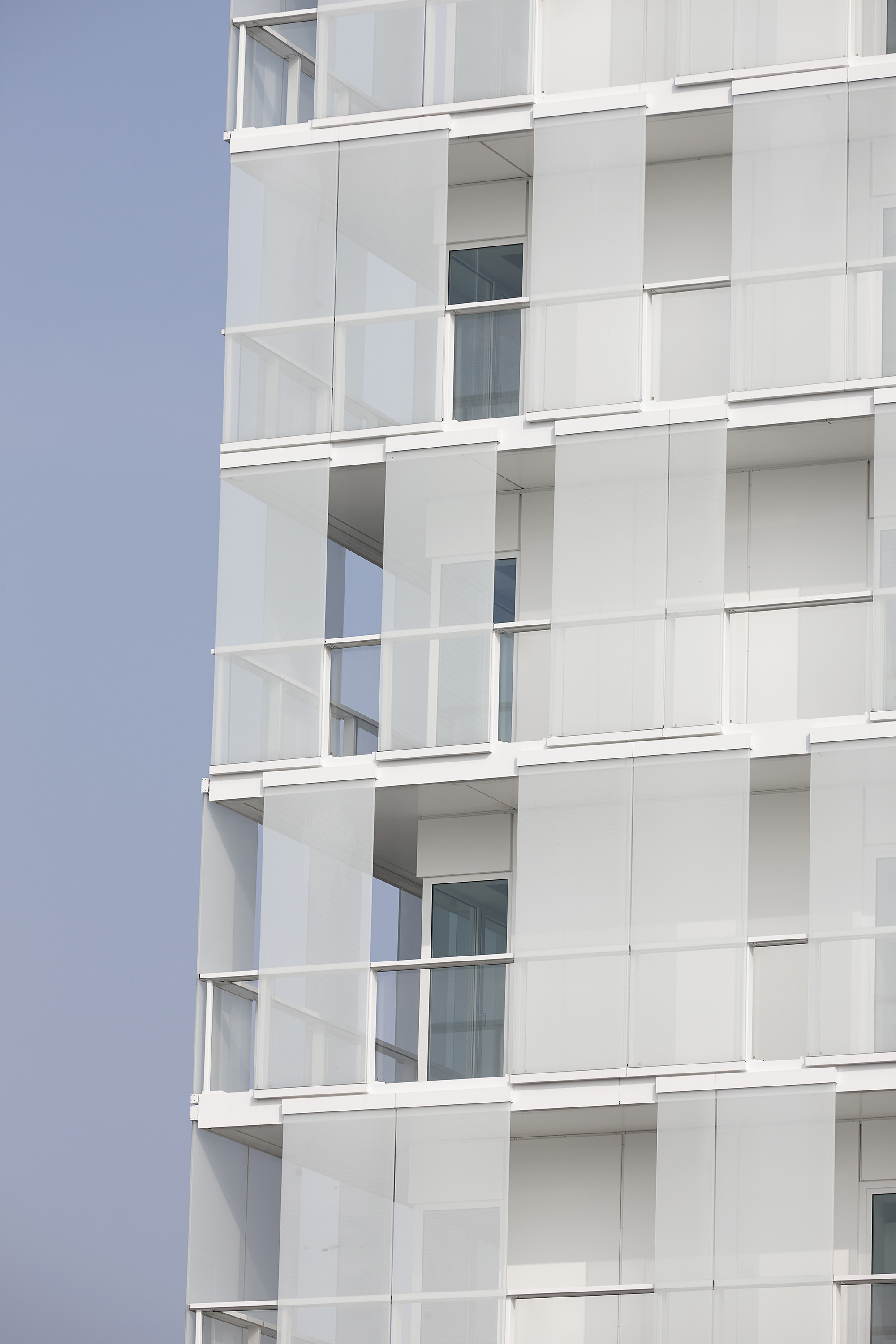 Gallery of Park Tower / Studio Farris Architects - 14