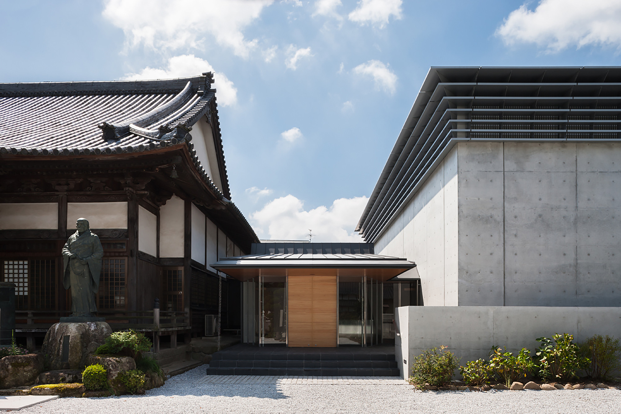 Gallery of Myoenji Columbarium / Furumori Koichi architectural design ...