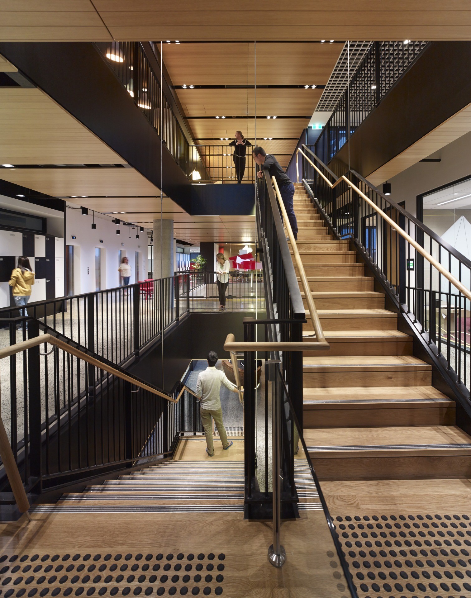 Galería de Fujitsu HQ / Woods Bagot - 7