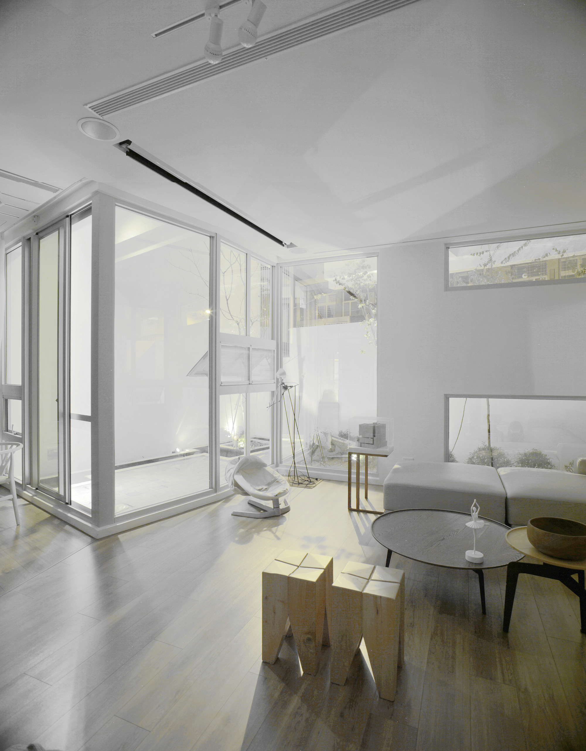 Gallery of Street Canvas / TA architect - 18