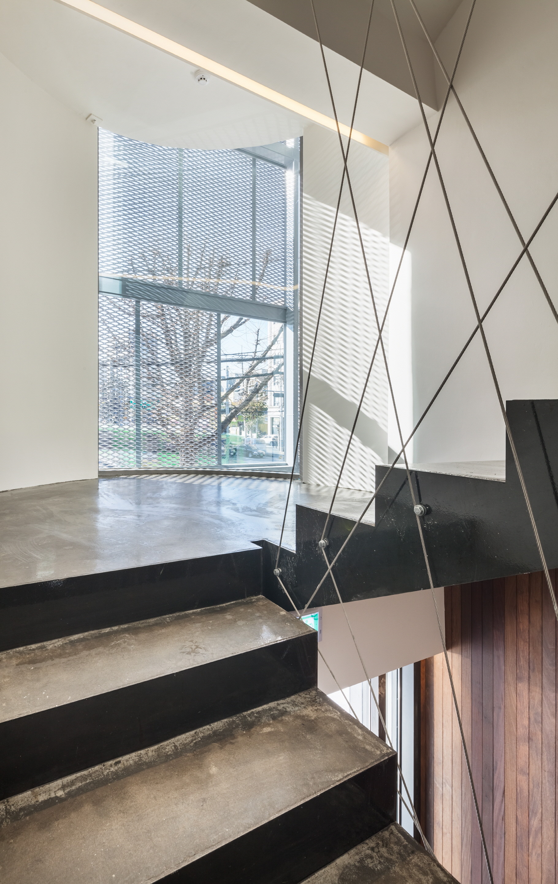 Gallery of Dogok Office Remodeling / DIA Architecture - 2