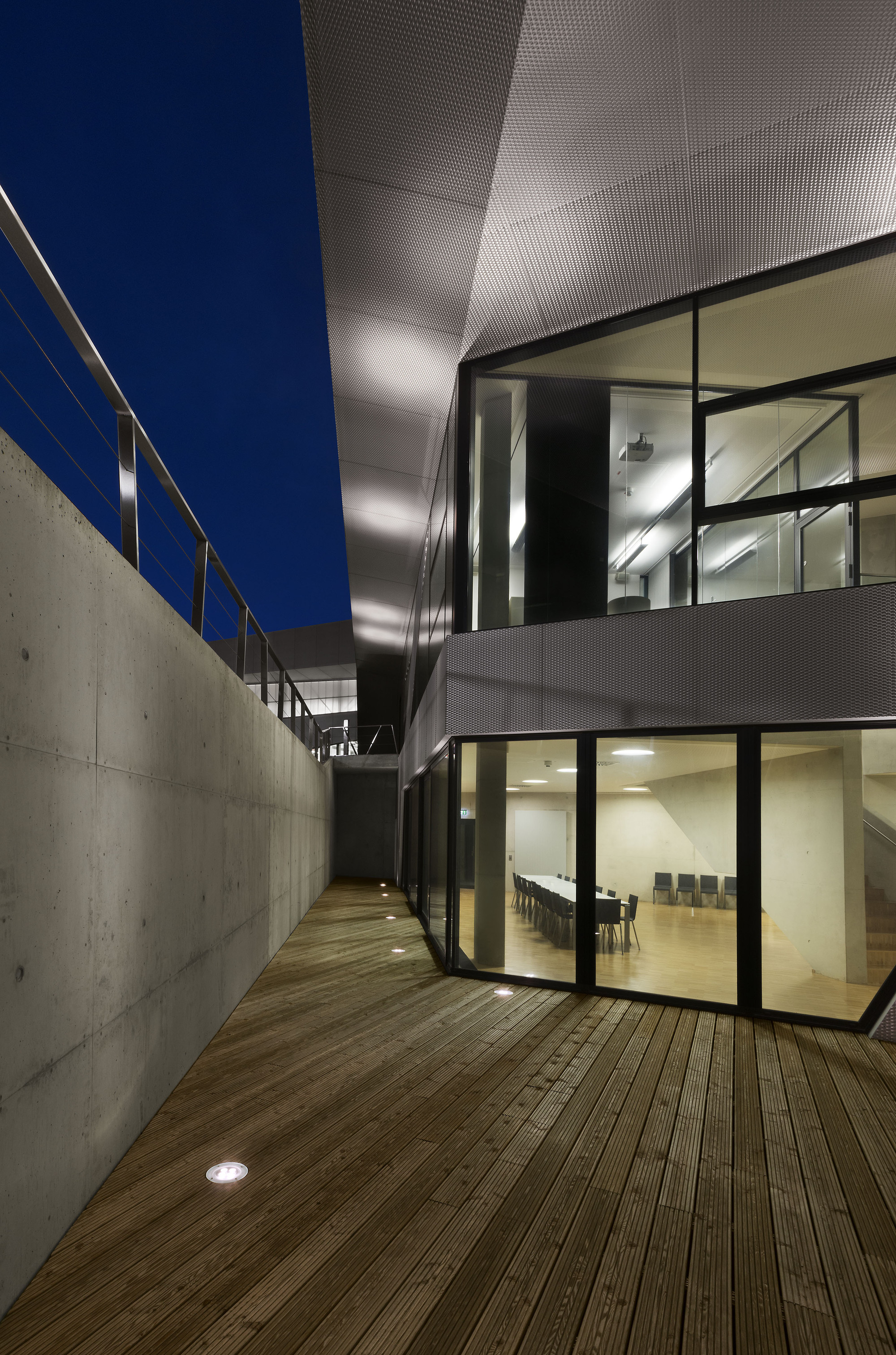 Gallery of New building Drehmo Wenden / wurm + wurm - 18