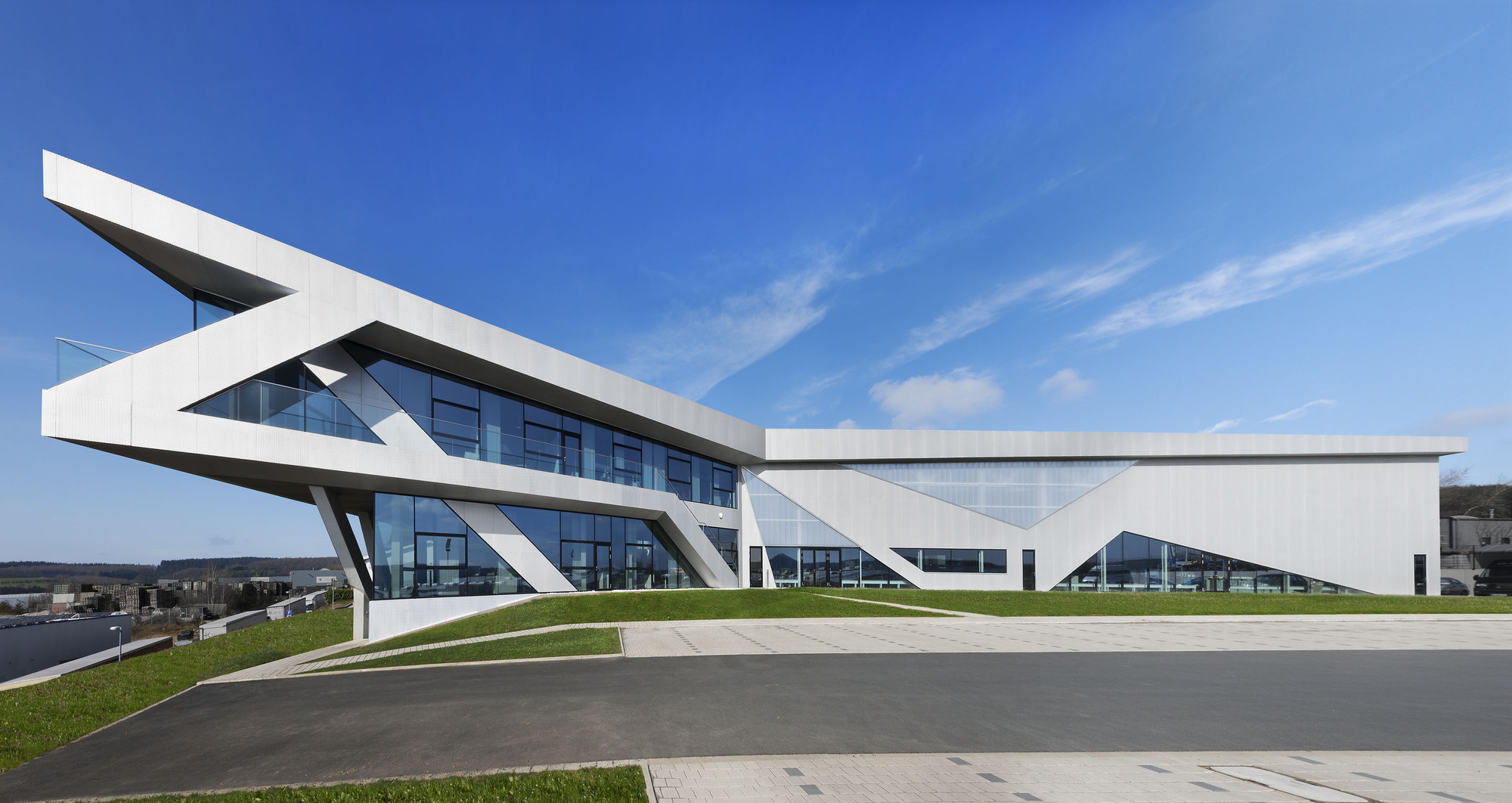 Gallery of New building Drehmo Wenden / wurm + wurm - 6