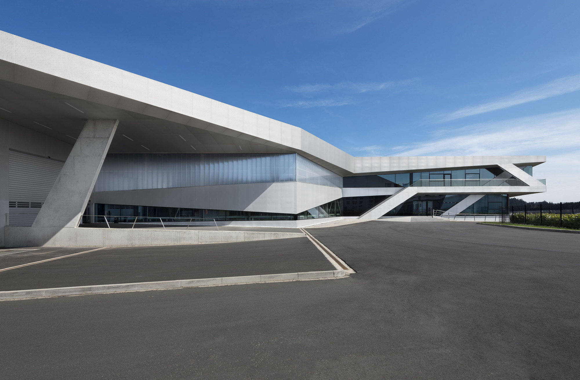 Gallery of New building Drehmo Wenden / wurm + wurm - 7