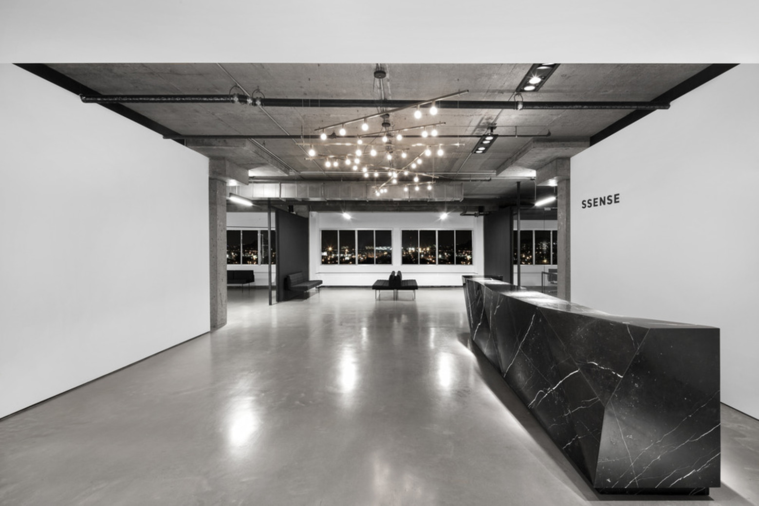 Gallery of SSENSE / Humà Design - 7