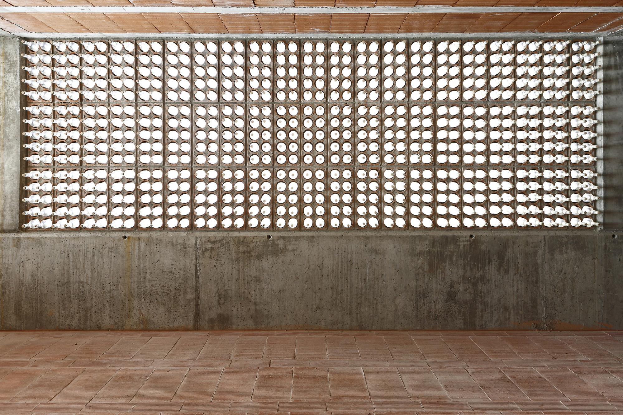 Espai Transmissor Del Túmul / Estudi D’arquitectura Toni Gironès ...