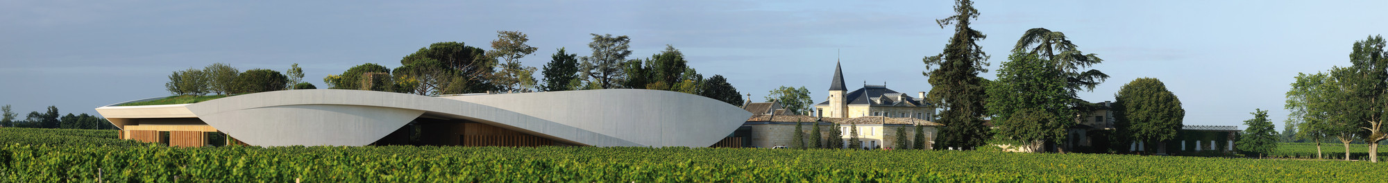 Galería de Chateau Cheval Blanc Winer / Agences Elizabeth + Christian ...