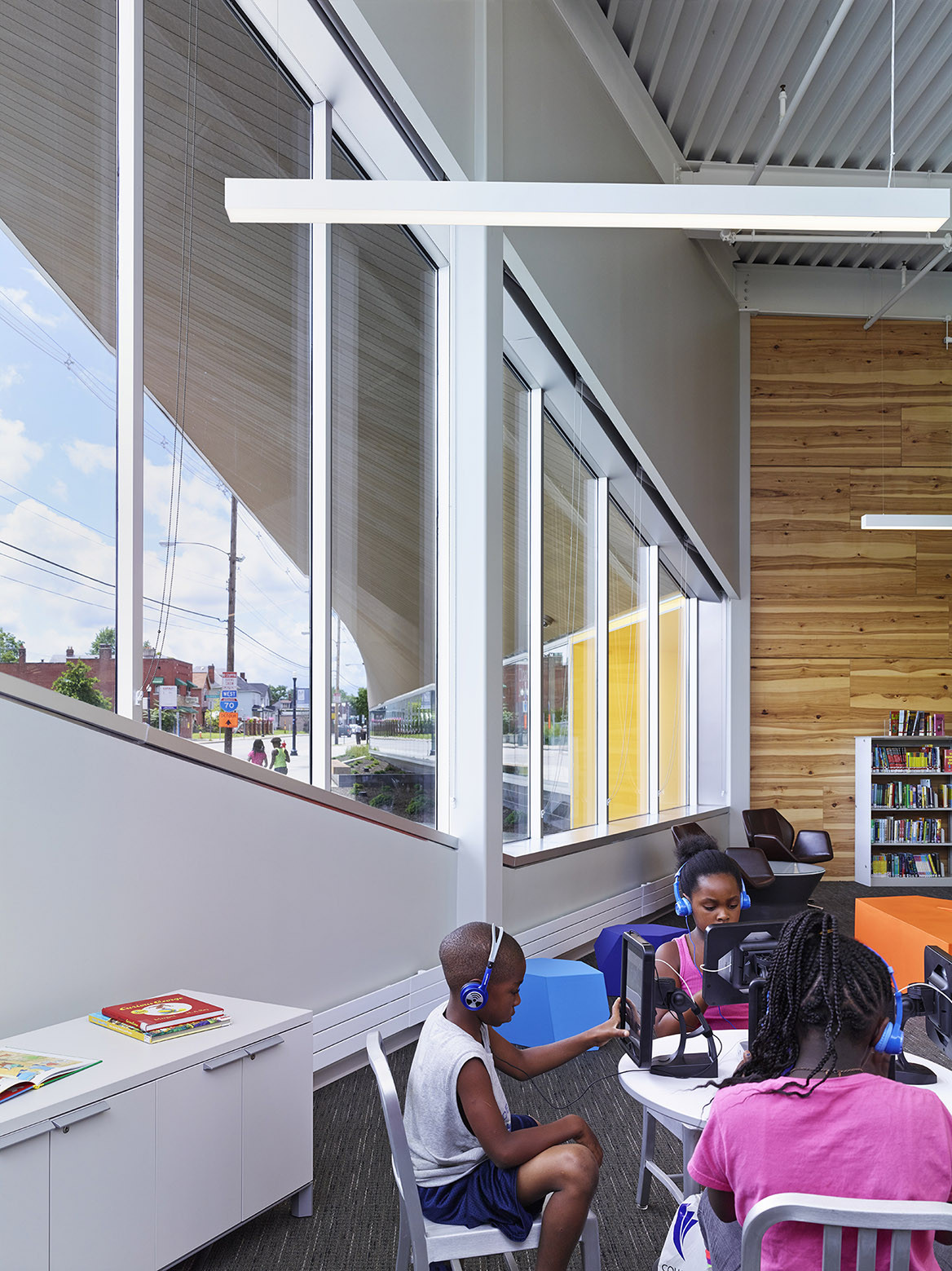 Gallery of Columbus Metropolitan Library / NBBJ - 9