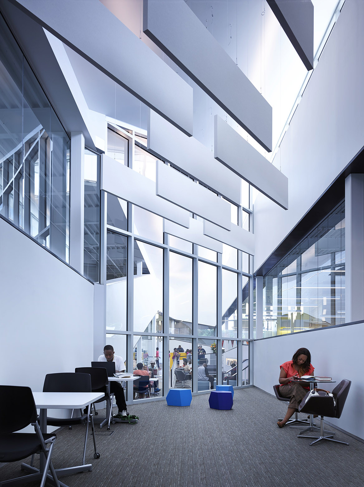 Gallery of Columbus Metropolitan Library / NBBJ - 4