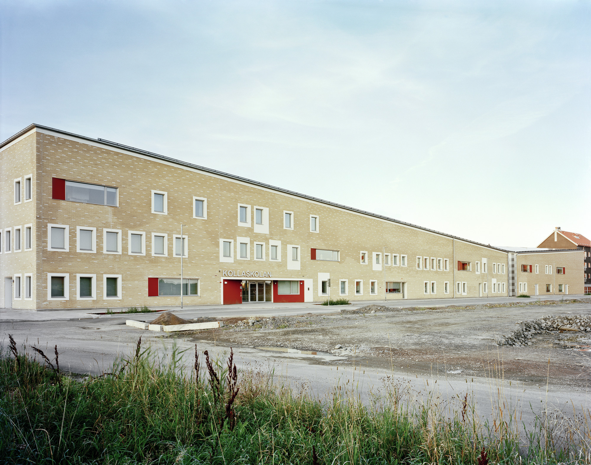 Gallery of Kollaskolan School / Kjellgren Kaminsky Architecture - 6
