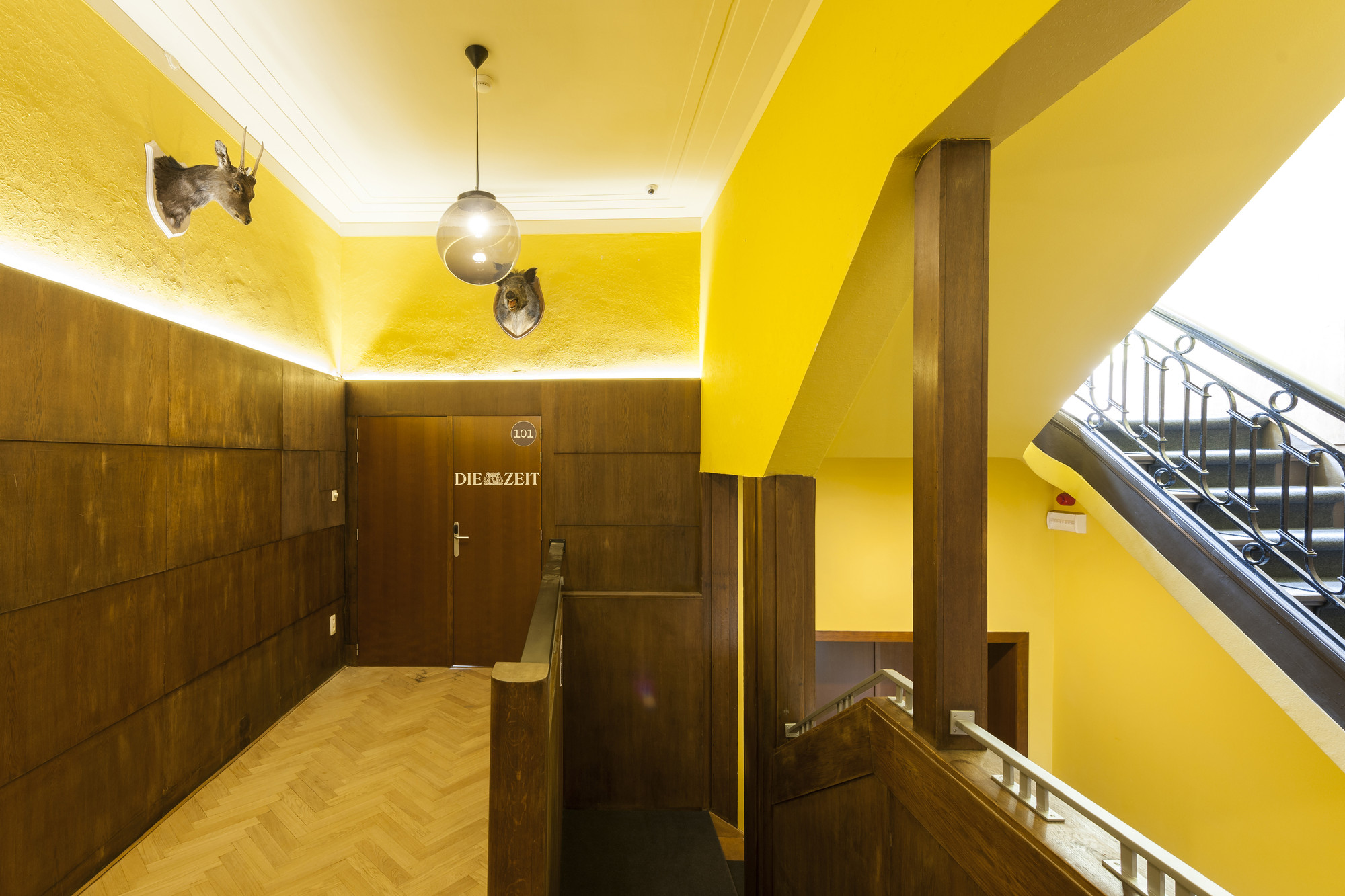 Gallery of Backstay Hostel Ghent / A154 + Nele Van Damme + Yannick ...
