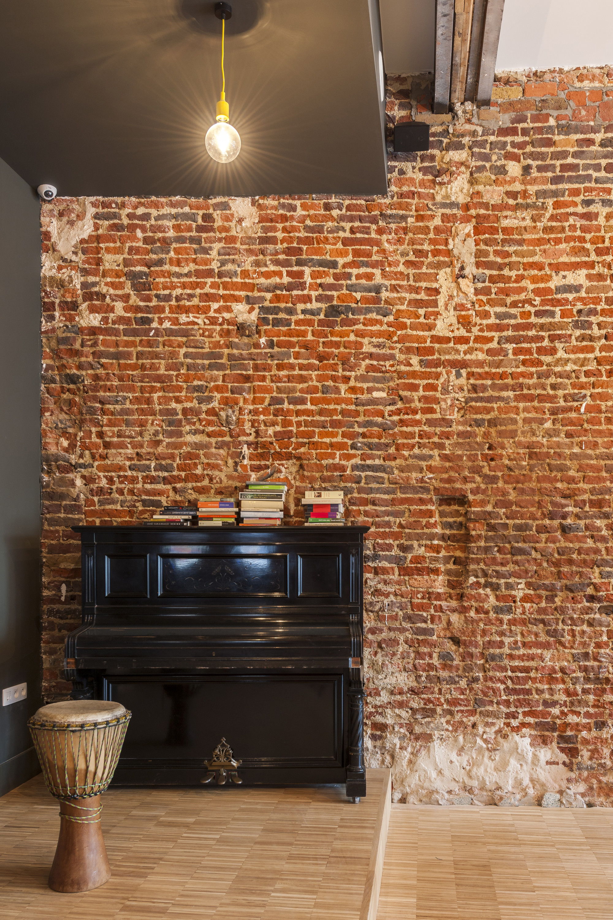 Gallery of Backstay Hostel Ghent / A154 + Nele Van Damme + Yannick ...