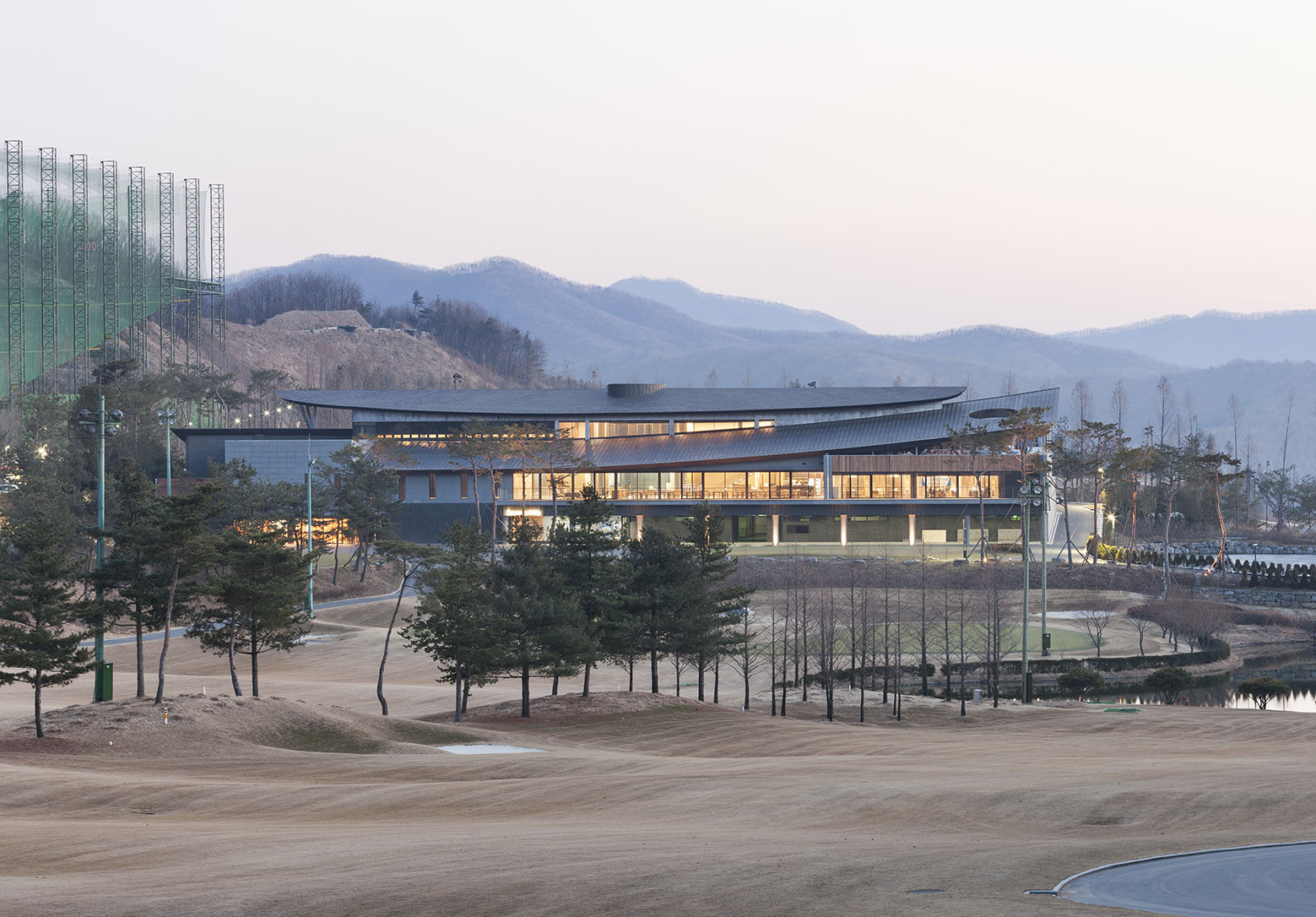 Gallery of Seowon Golf Club House / Itm Yooehwa Architects + Itami Jun ...