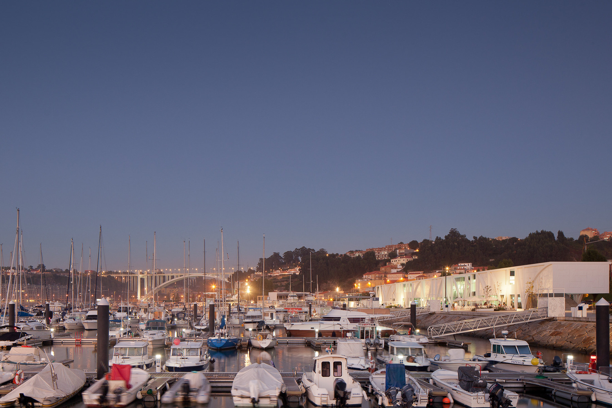 Galería de Marina Douro / Arquitectos Barbosa & Guimaraes - 40