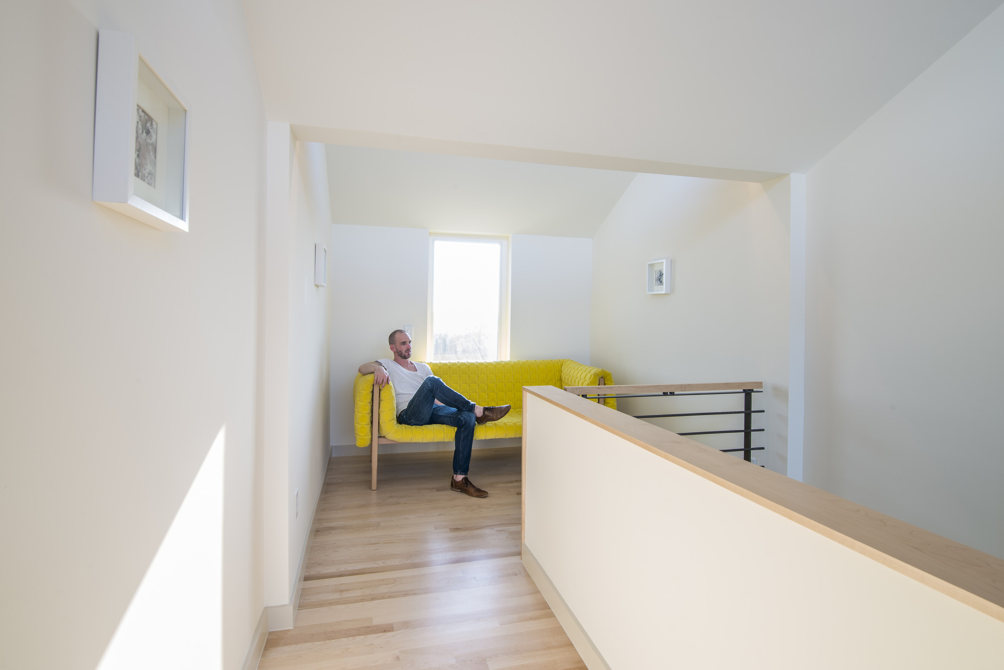 Gallery of PV14 House / M Gooden Design - 19