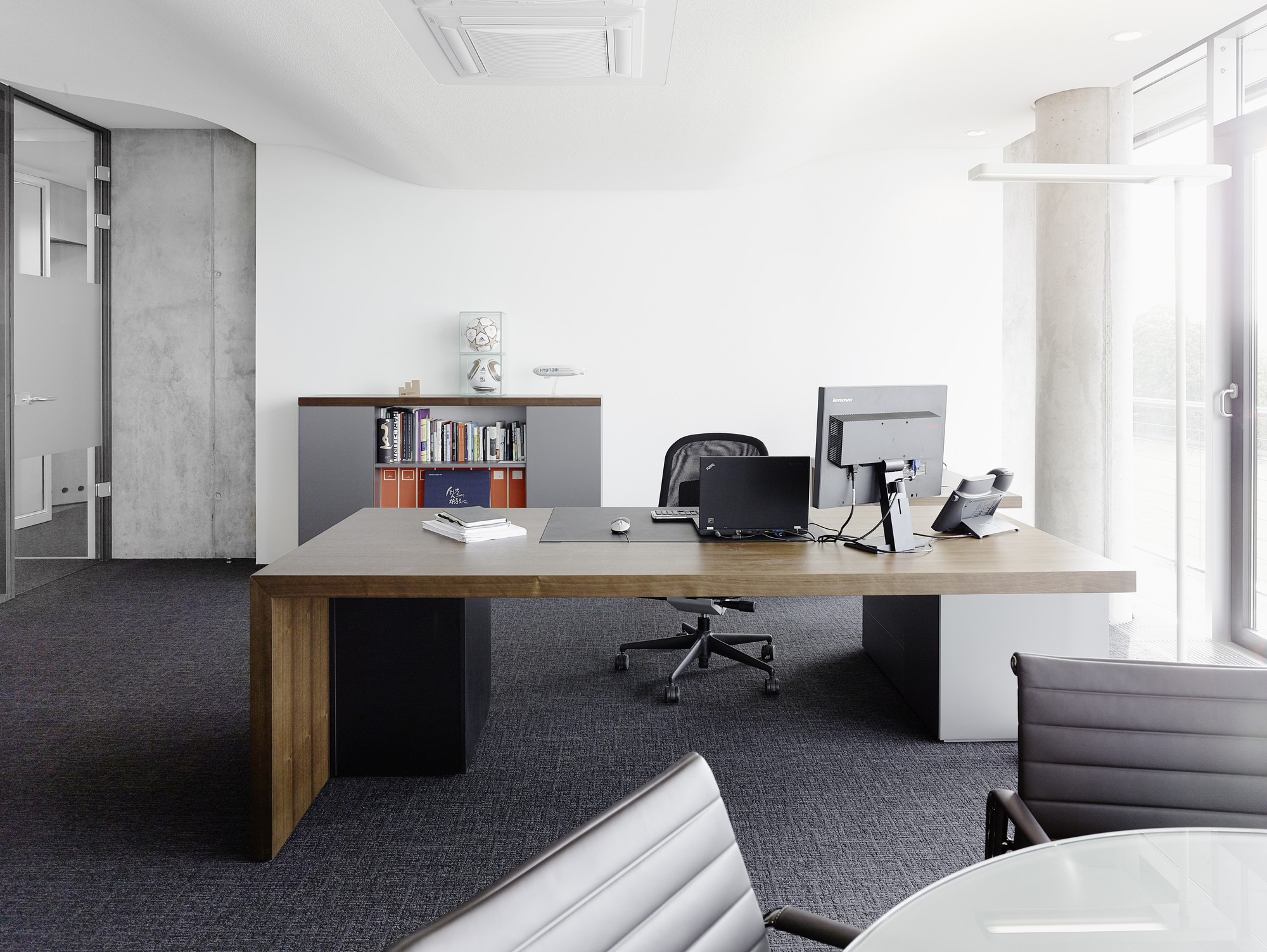 Gallery of Innocean Headquarters Europe / Ippolito Fleitz Group - 9