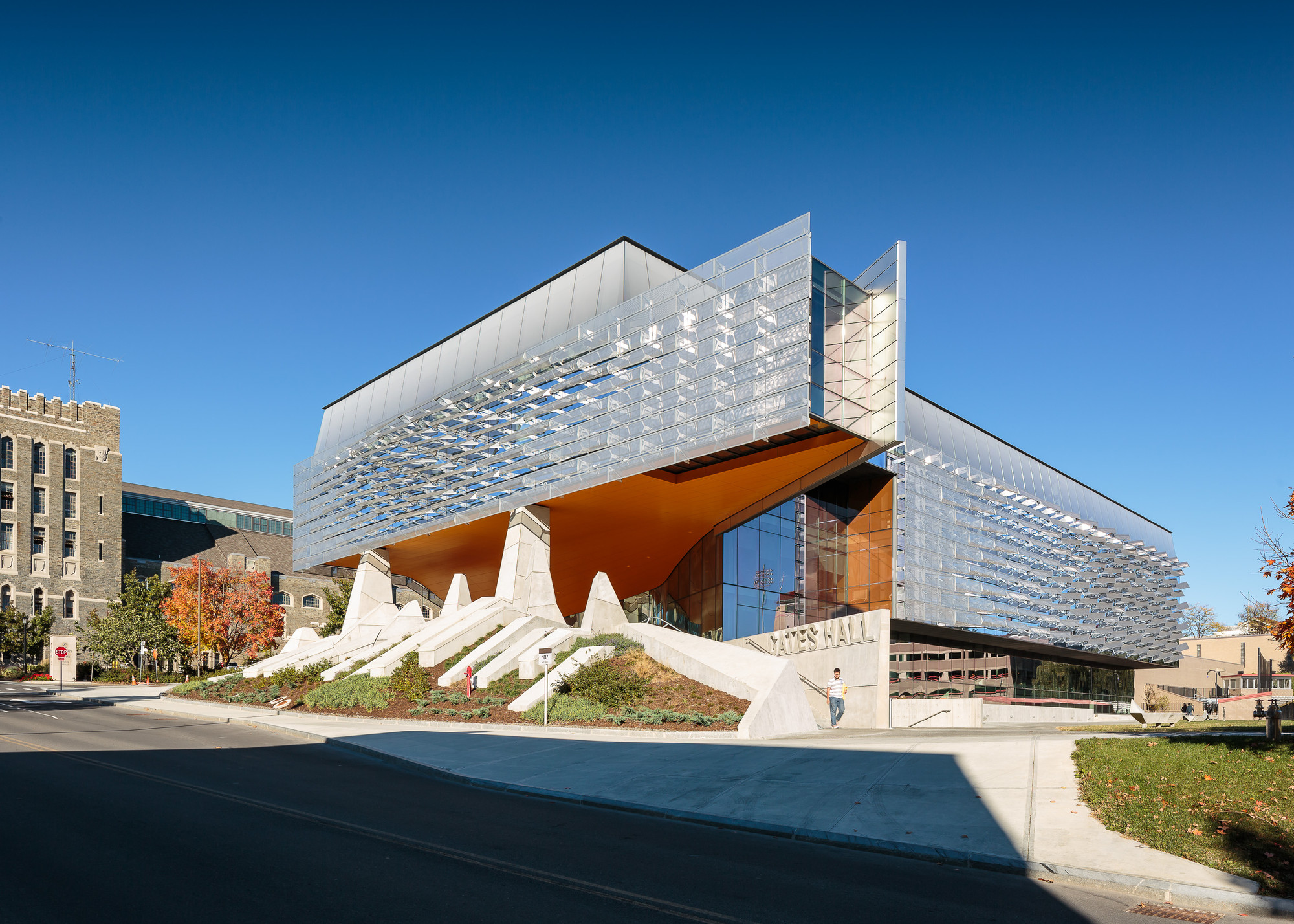Galería de Edificio Portal Bill & Melinda / Morphosis Architects - 18