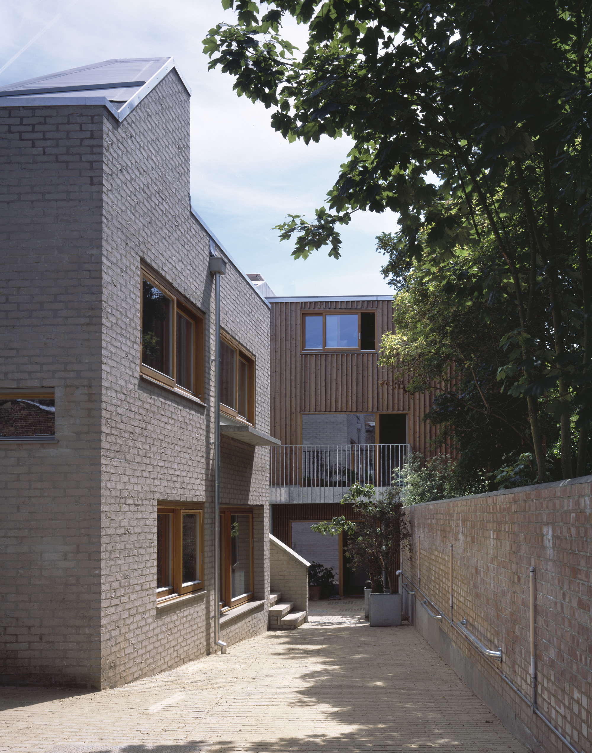 Gallery of 1–6 Copper Lane N16 9NS / Henley Halebrown Rorrison Architects - 8
