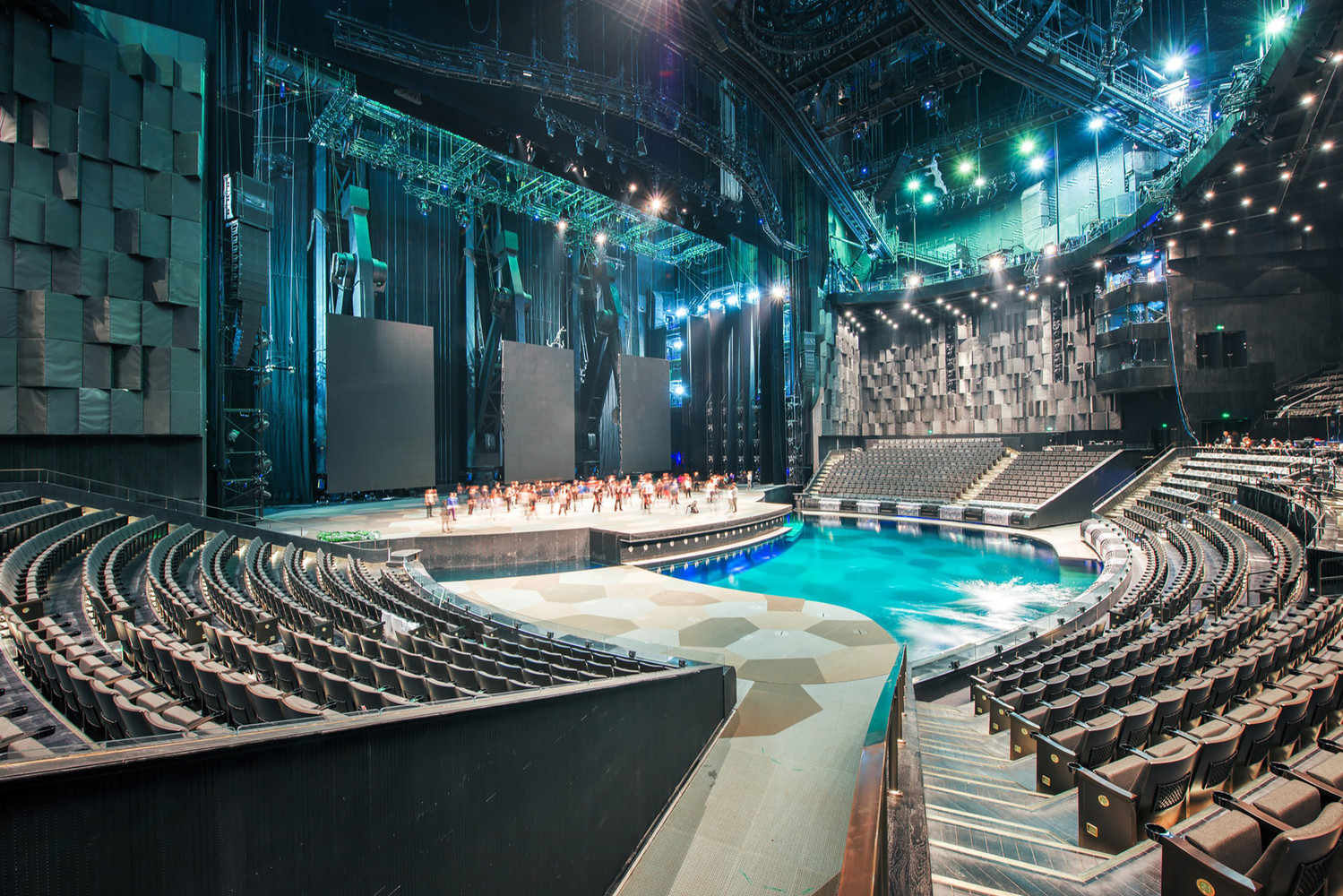 Gallery of Han Show Theatre / Stufish Entertainment Architects - 2