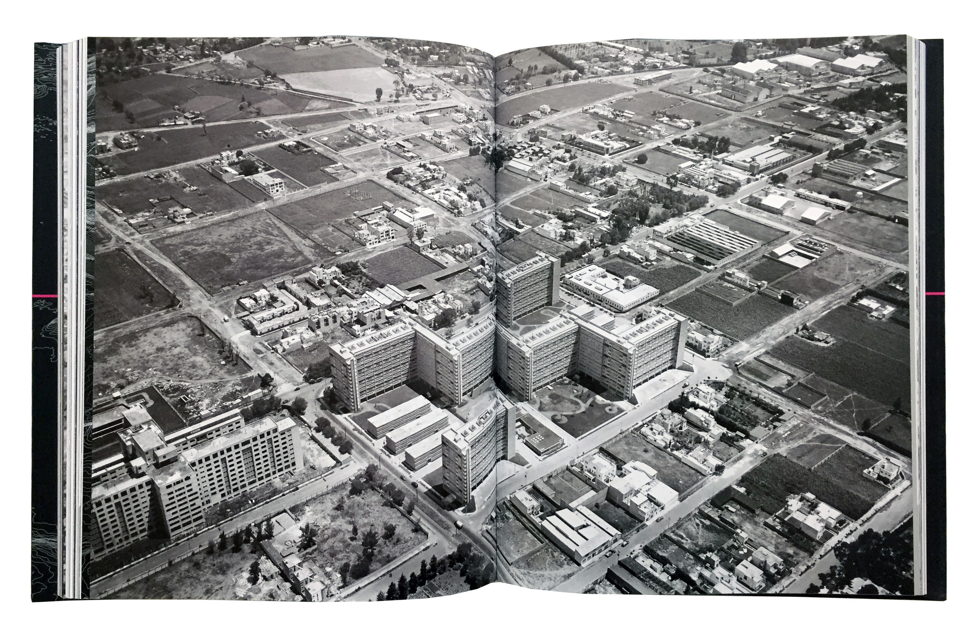 Gallery of Making Complex Systems Visible: “Between Geometry and ...