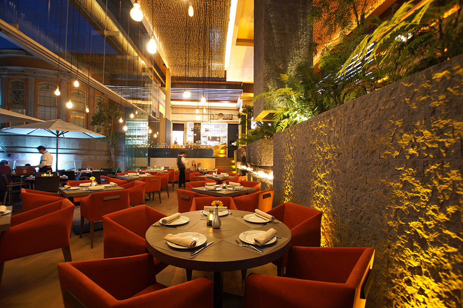 Galería de Restaurante Nueve Nueve / Sordo Madaleno Arquitectos - 1