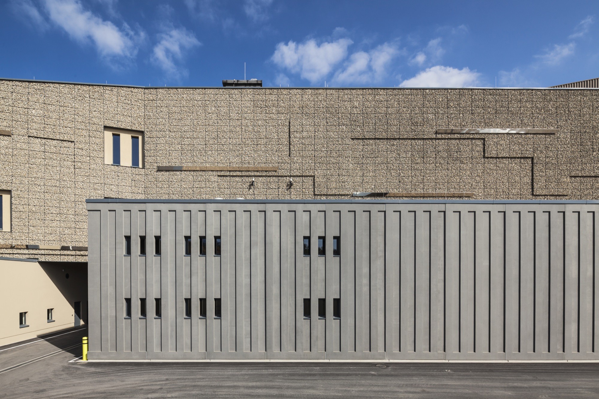 Gallery of The Luxembourg Freeport / Atelier d'Architecture 3BM3 - 14