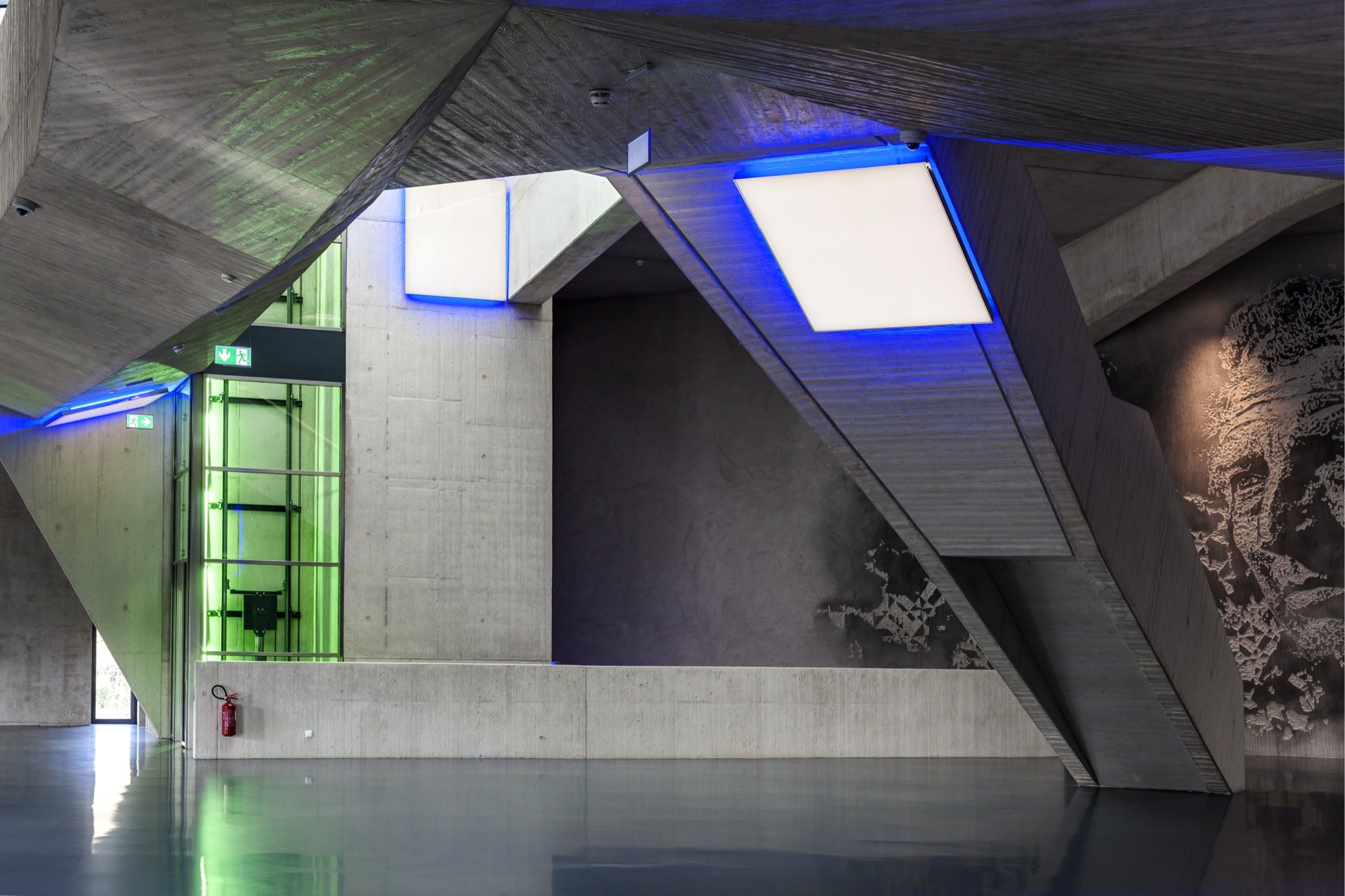 Gallery of The Luxembourg Freeport / Atelier d'Architecture 3BM3 - 15