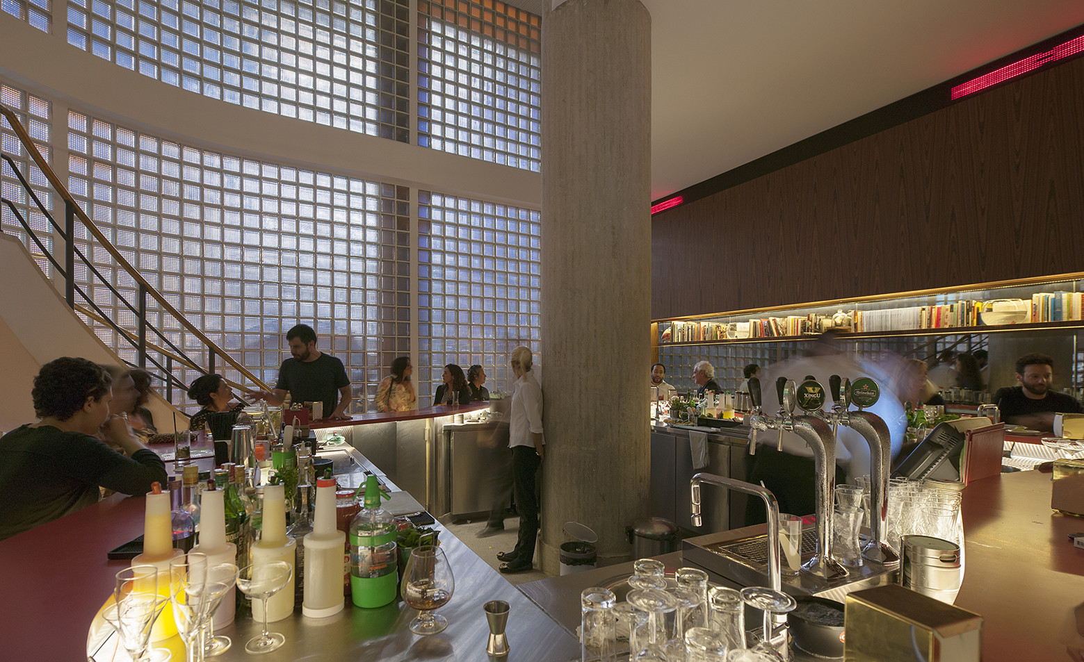 Gallery of Riviera Bar / studio mk27 - 42