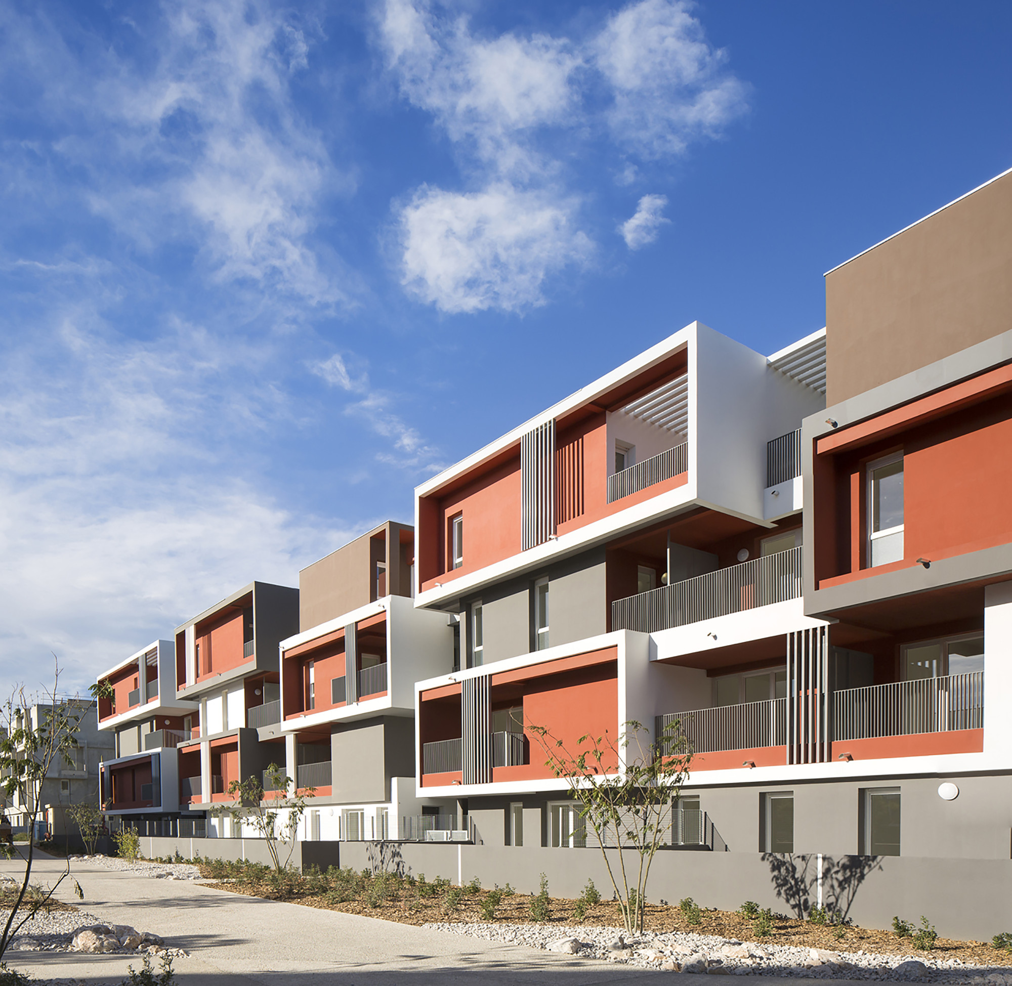 Gallery of 141 housings / MDR Architectes - 8