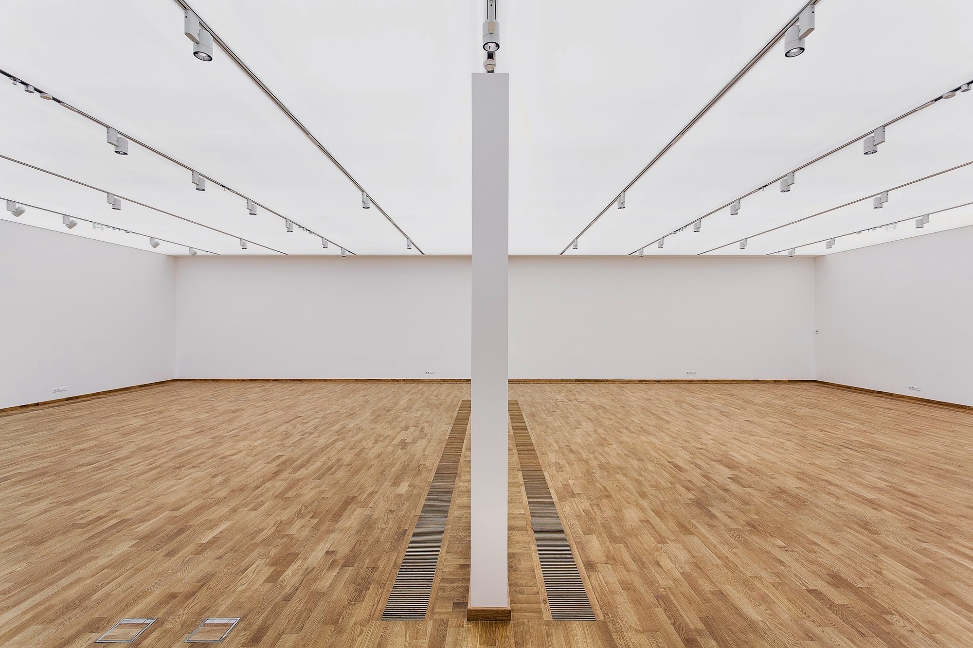 Gallery of National Museum Complex - Phase I / Yanko Apostolov ...