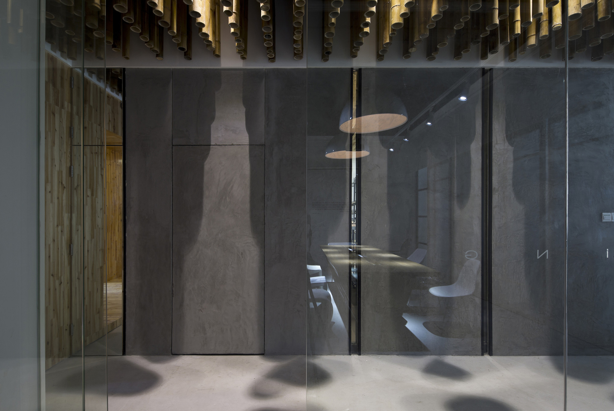 Gallery of C&C Design Creative Headquarters / C&C Design - 7