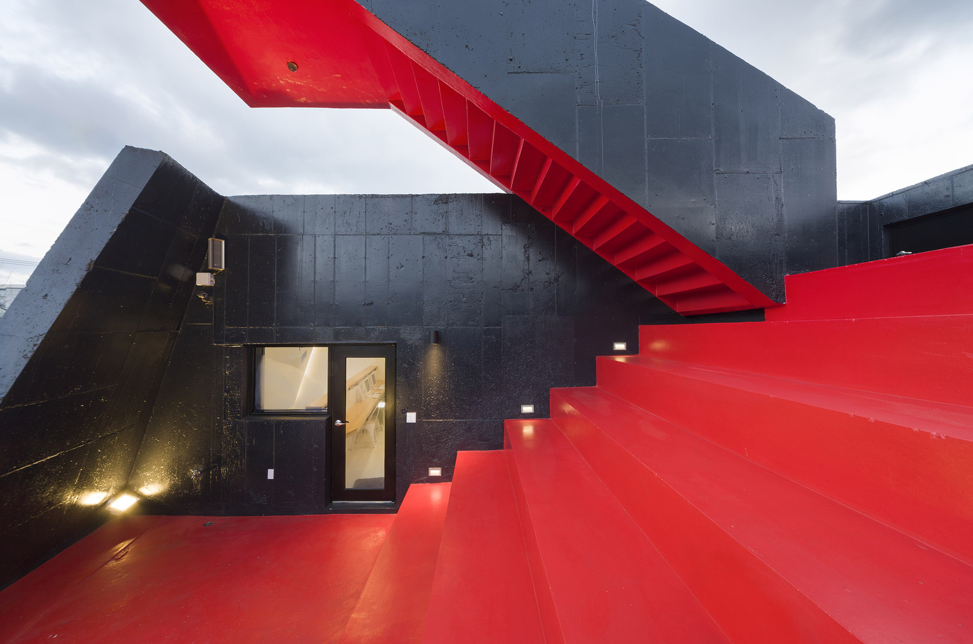 Gallery of Go.mir Guest House / Moon Hoon - 11