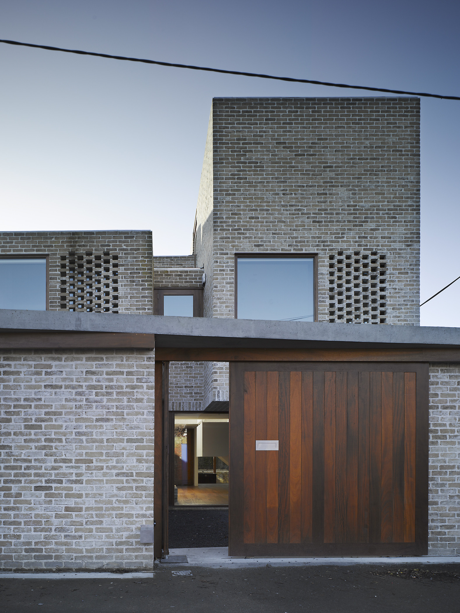 Jane Drew Prize Jointly Awarded to Grafton Co-Founders Yvonne Farrell ...