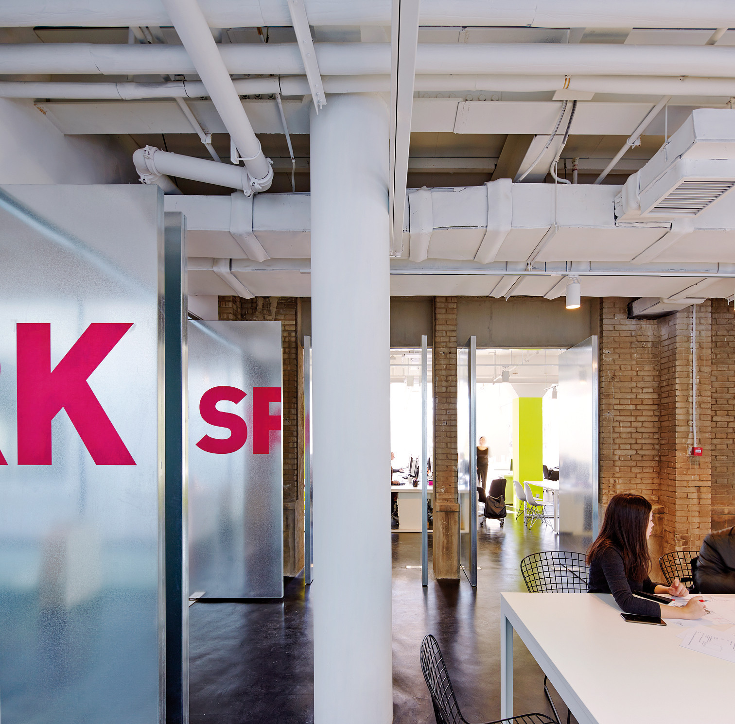 Gallery of Spark Beijing Office / Spark Architects - 21