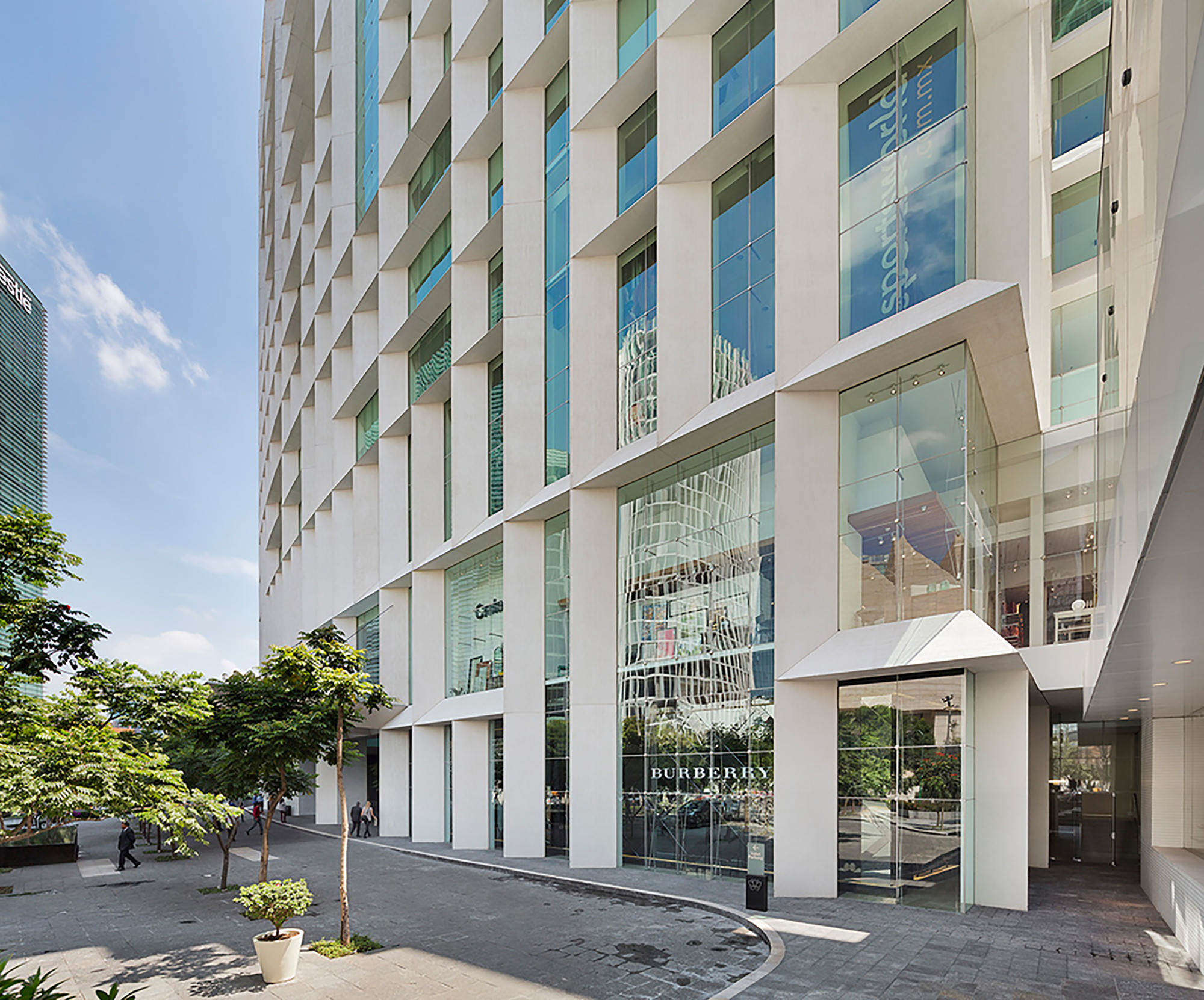 Gallery of Antara I Corporate Building / Sordo Madaleno Arquitectos - 20