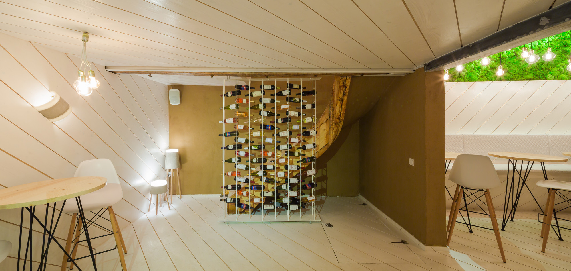 Gallery of SHIFT Restaurant / Lama Arhitectura - 19