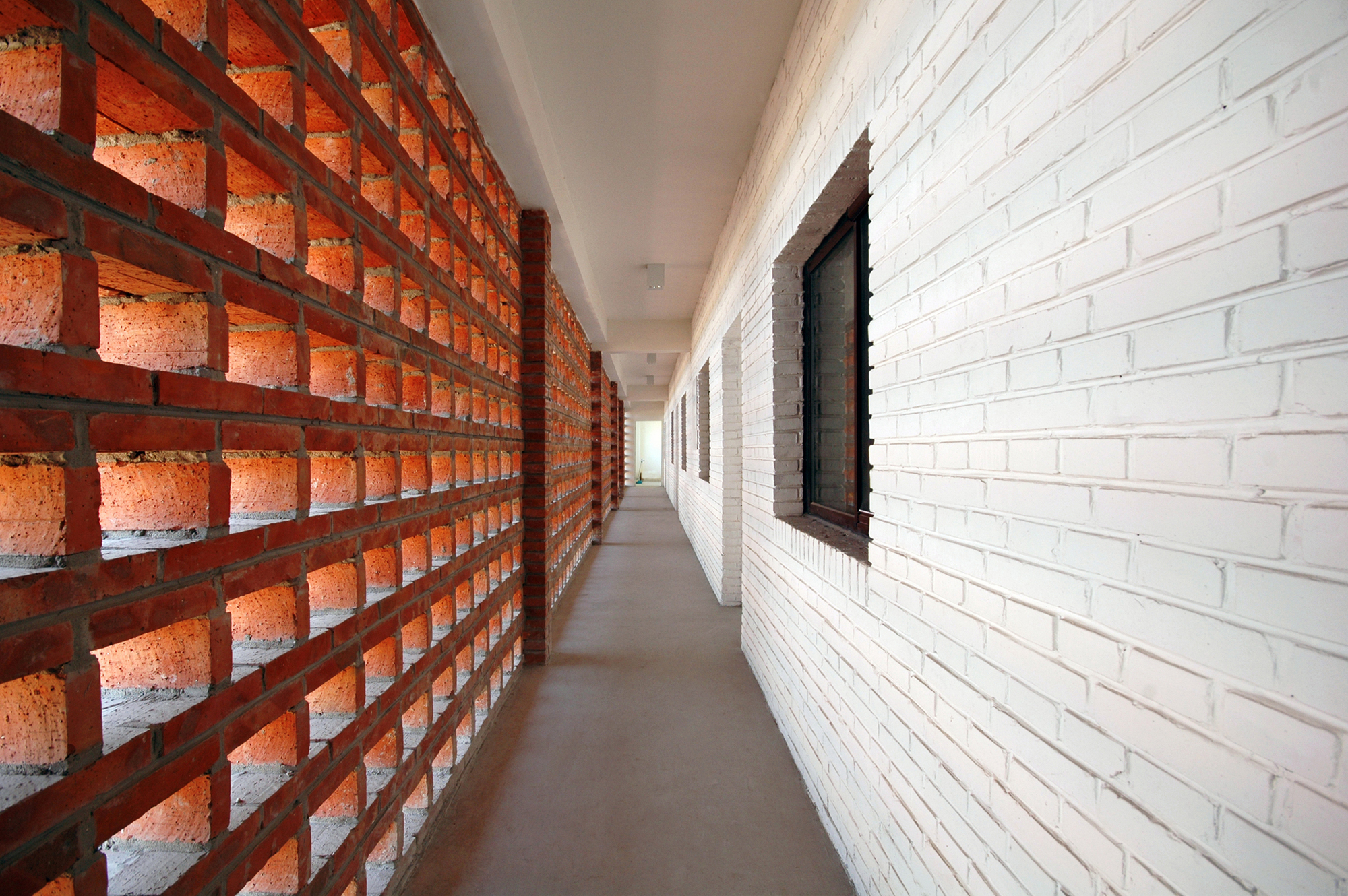 Gallery of Xiang Jing + Qu Guangci Sculpture Studio / aterlier100s+1 - 3