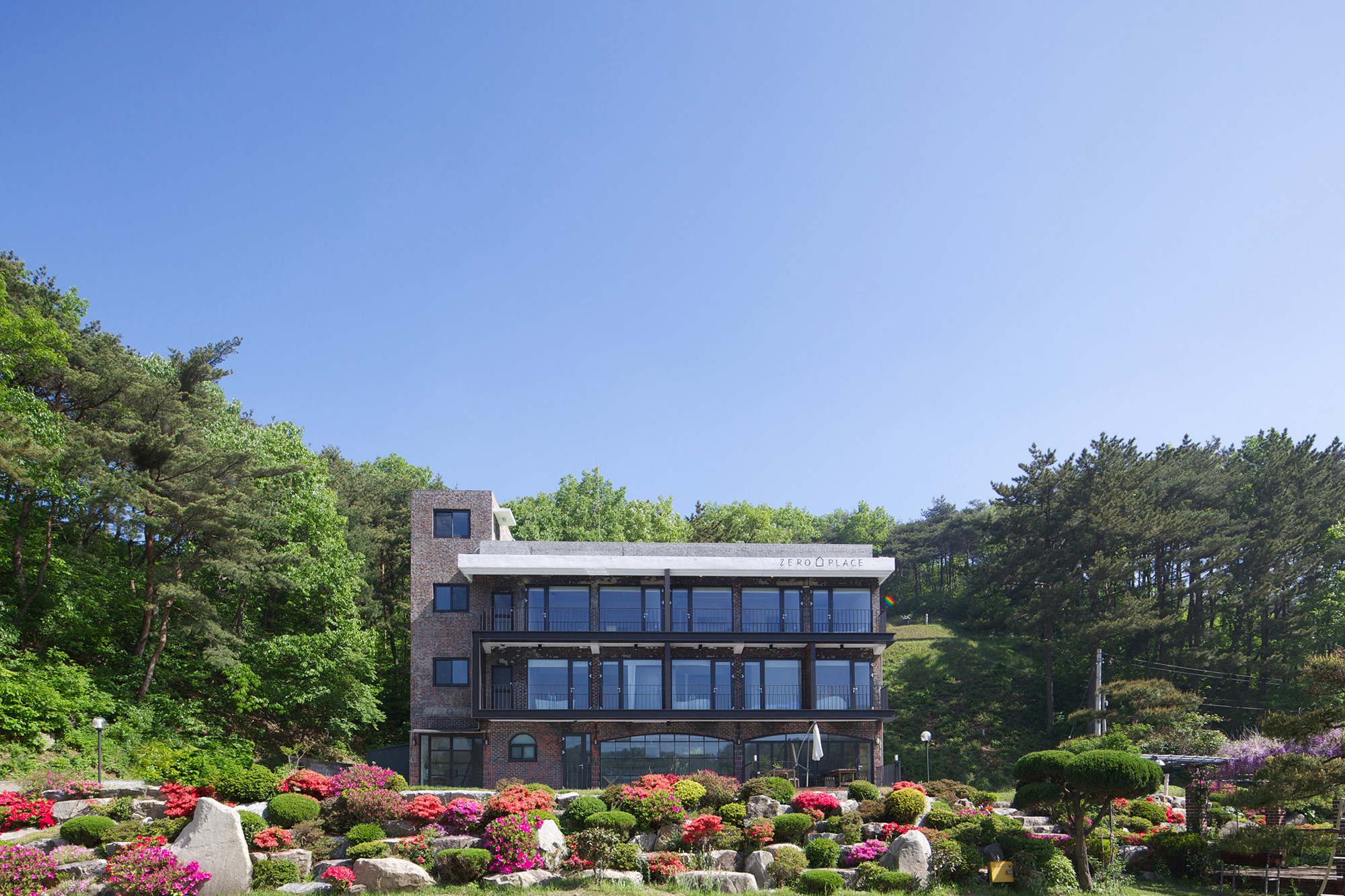 Gallery of ZEROPLACE / Z_Lab - 6