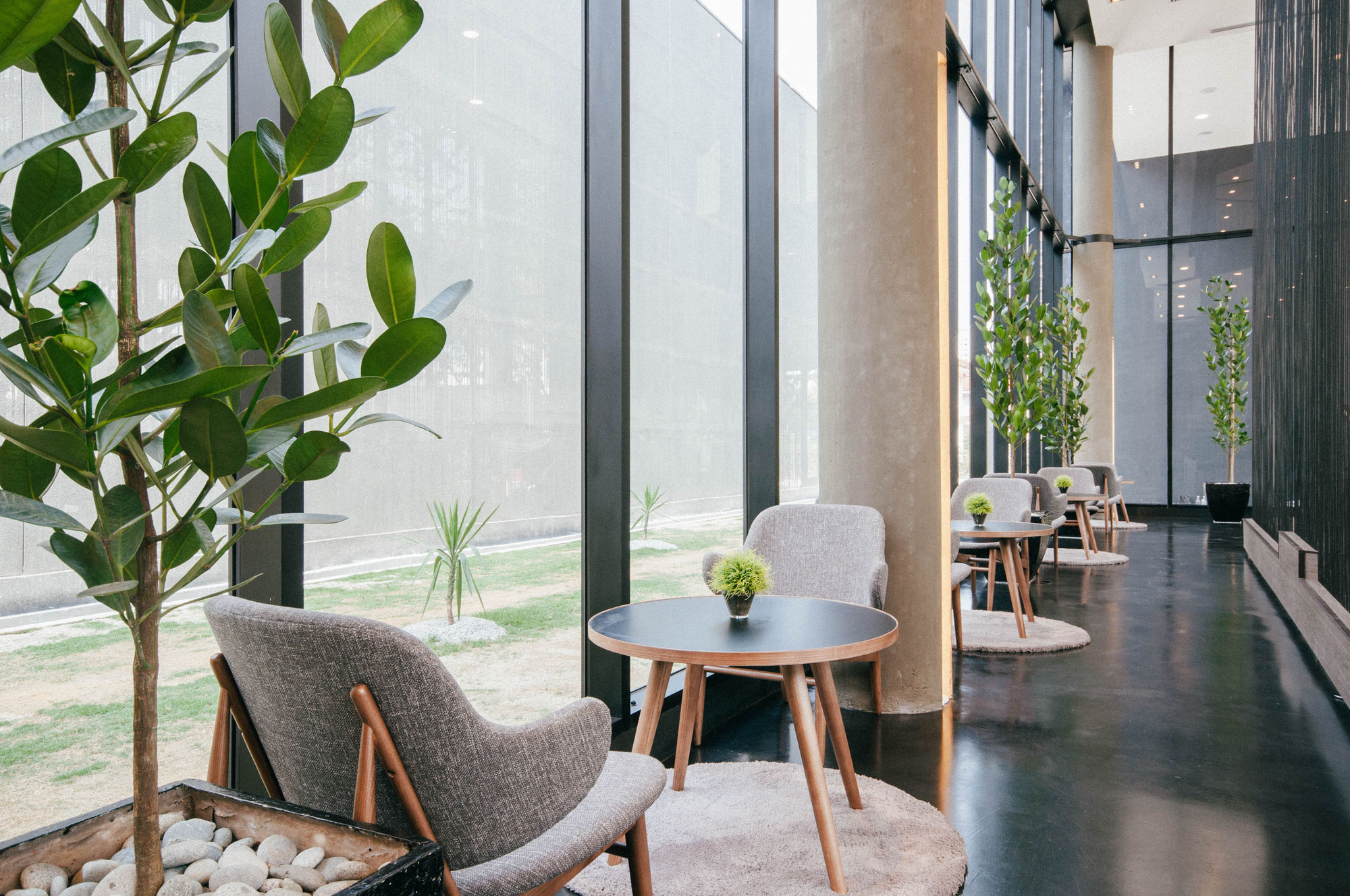 Gallery of BSG Sales Gallery / Eowon Designs - 13