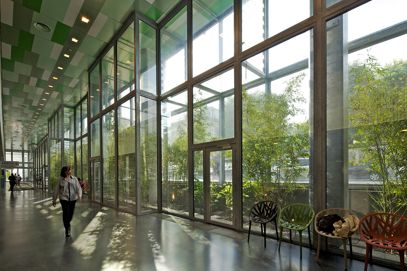 Gallery of Neker Enfants Malades Hospital / Philippe Gazeau - 17