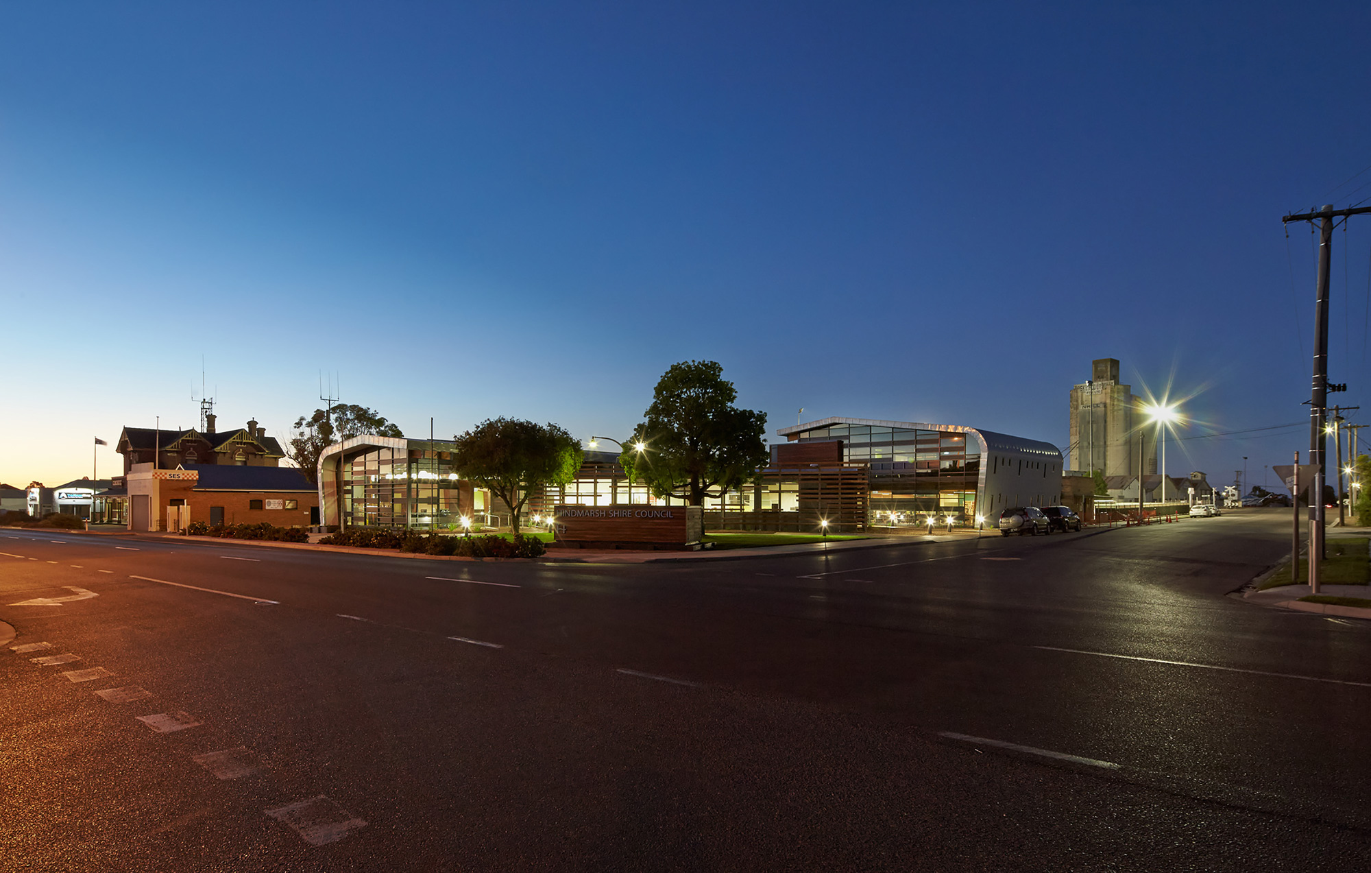 Gallery of City of Hindmarsh Shire Council’s new Civic Centre / k20 ...