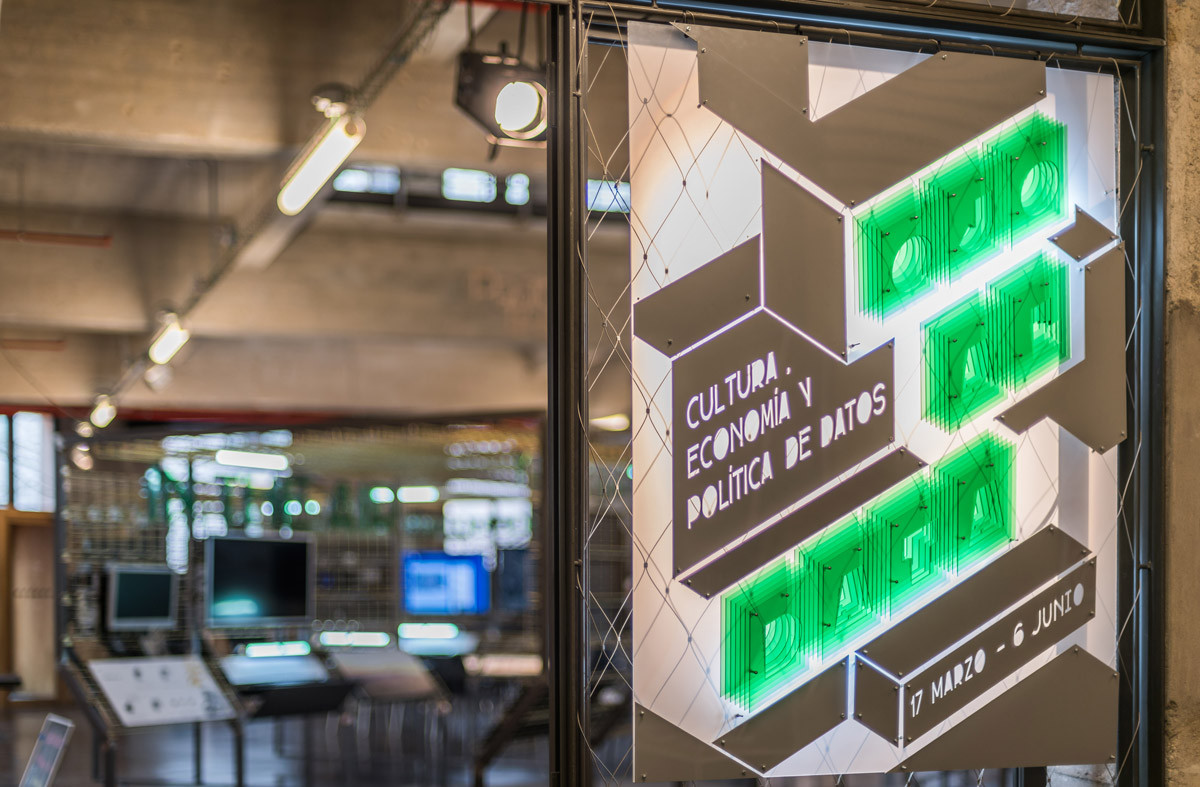 Galería de Ojo al Data: espacio expositivo modular, por PKMN ...