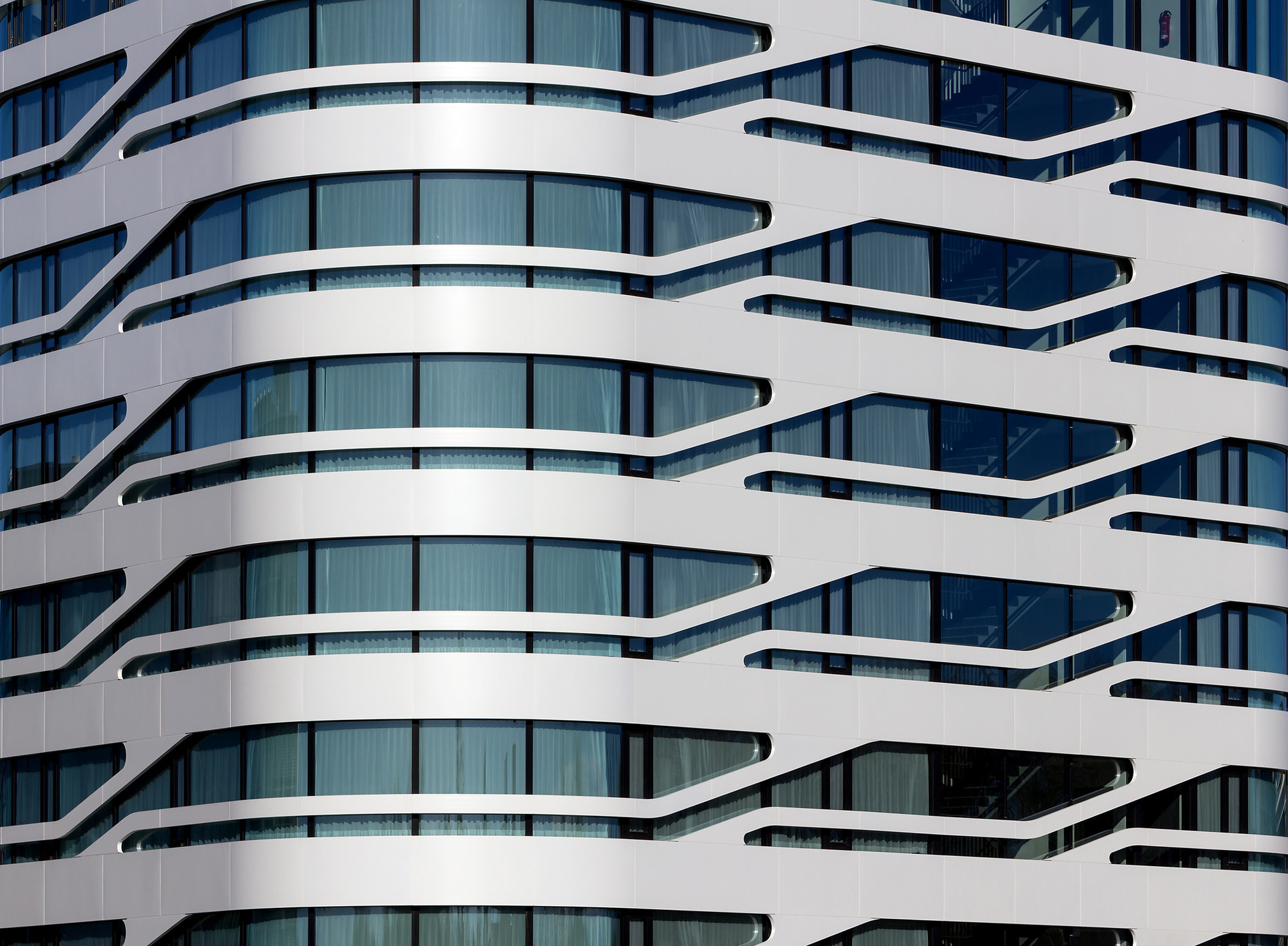 Gallery of IZB Residence / Stark Architekten - 18